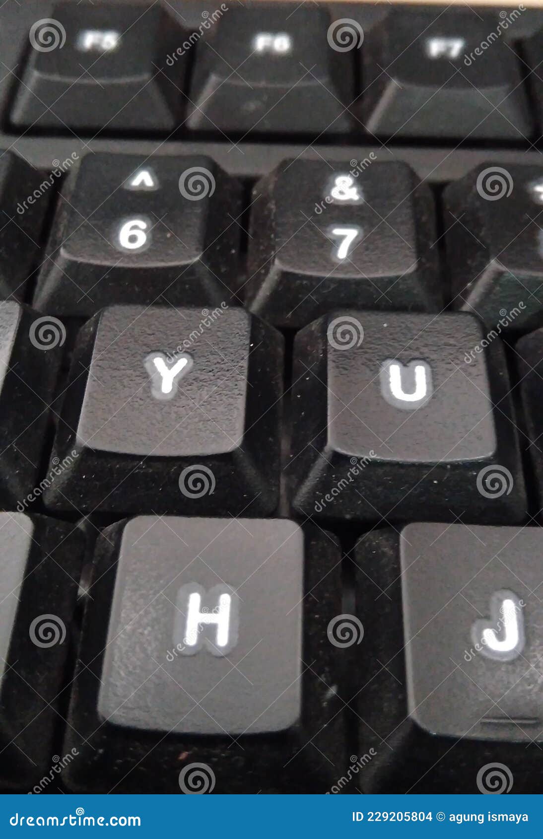 Lista de letras no teclado foto de stock. Imagem de letras - 229205804