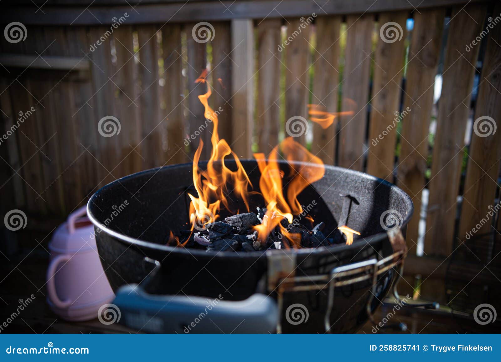 Lit Barbeque Getting really Hot.. Stock Image - Image of fresh, beef ...