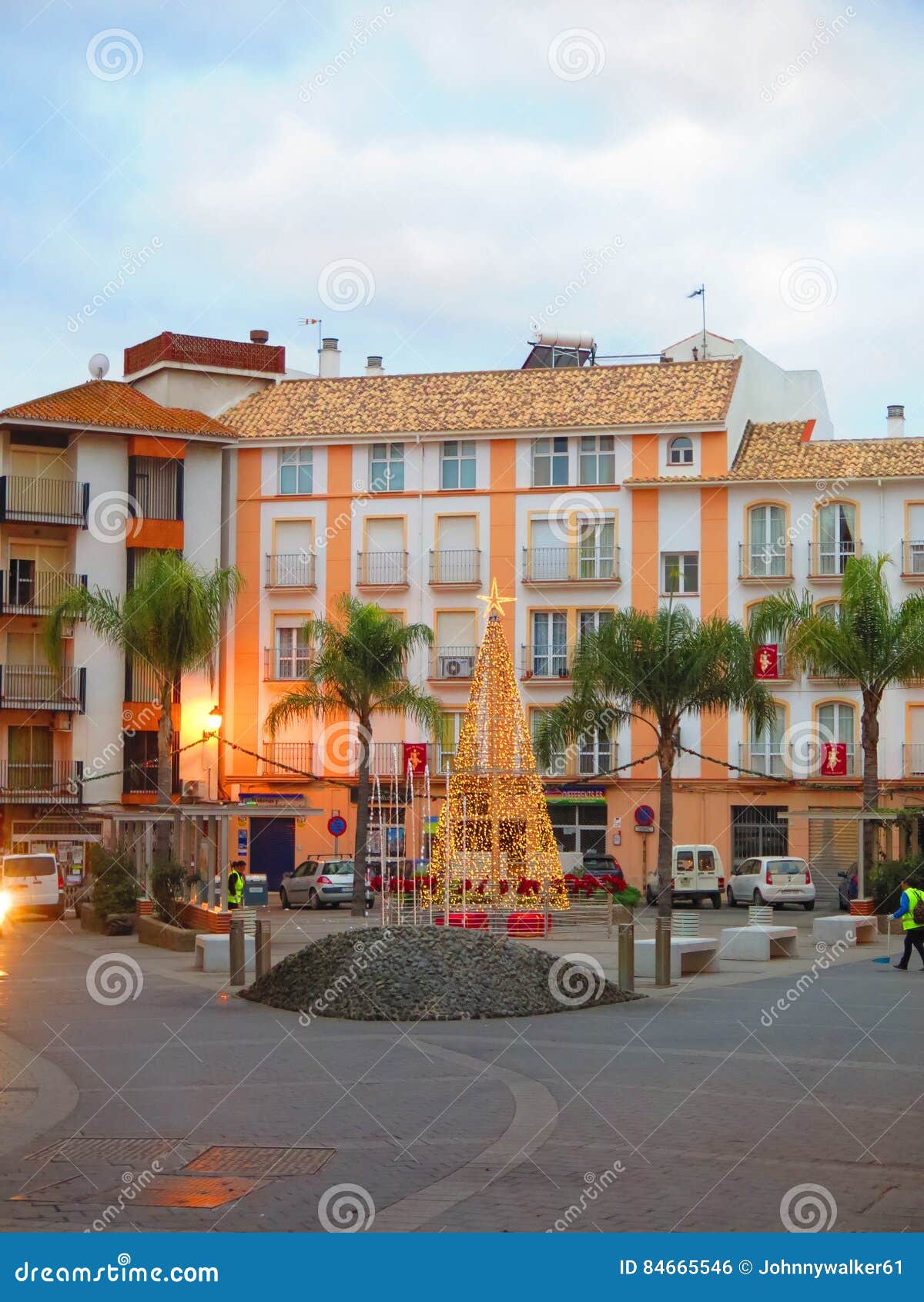 Lit Christmas Tree in Town Square Editorial Photo - Image of life ...