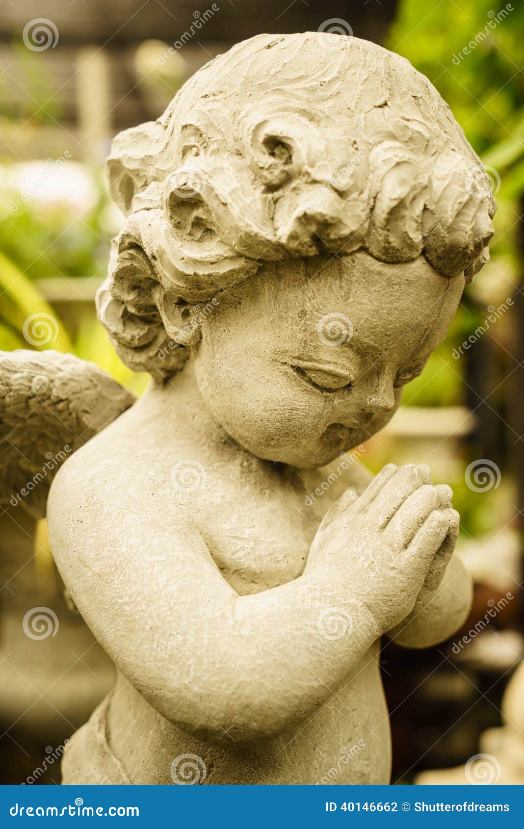 Liten lycklig kupidon arkivfoto. Bild av abstrakt, älsklingen - 40146662