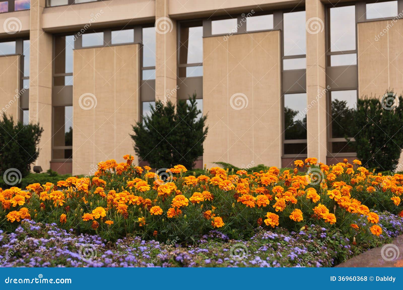 Lithuanian Parliament Buildings Stock Photo - Image of memorial ...