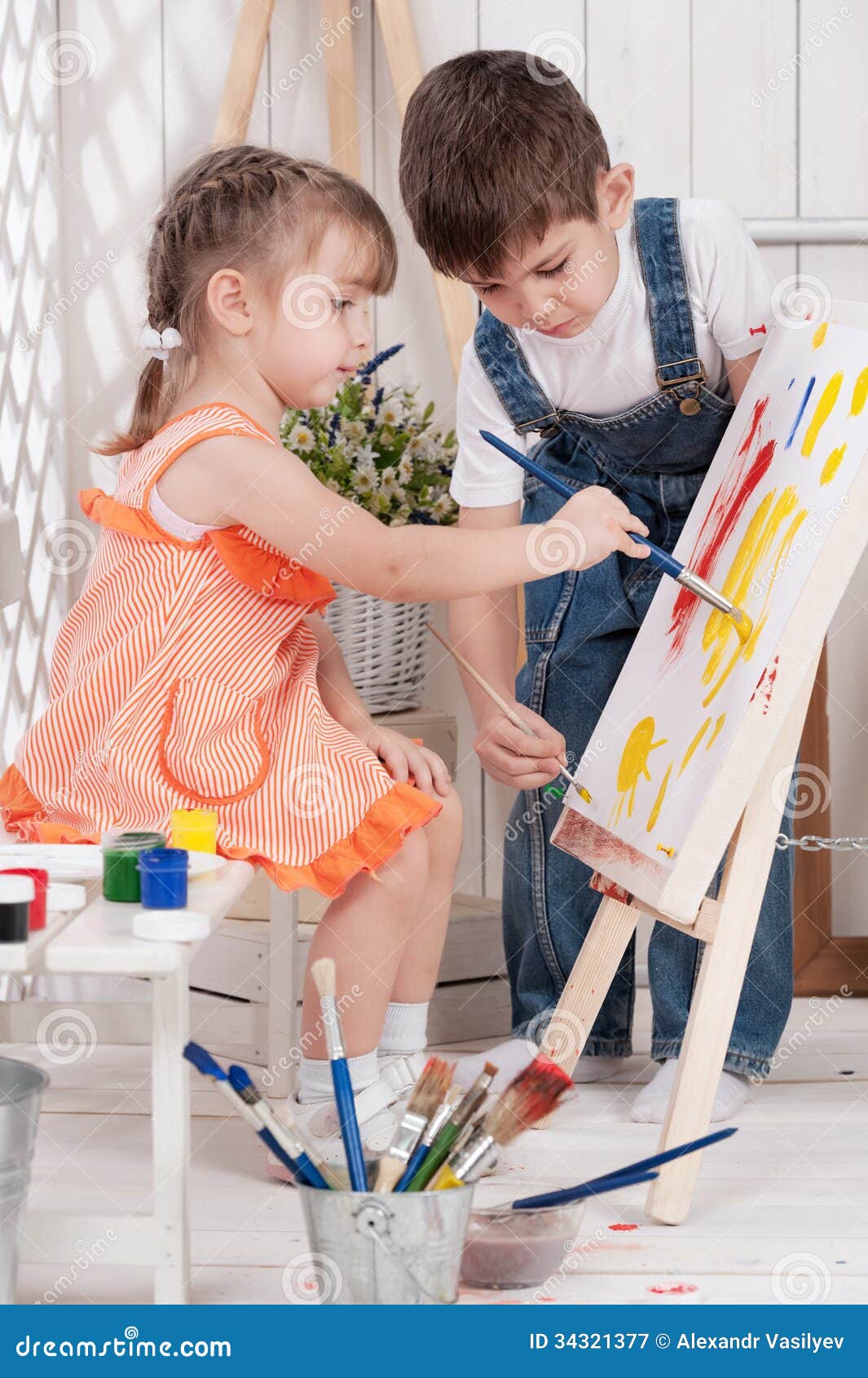 Little artists stock image. Image of child, beauty, painting - 34321377