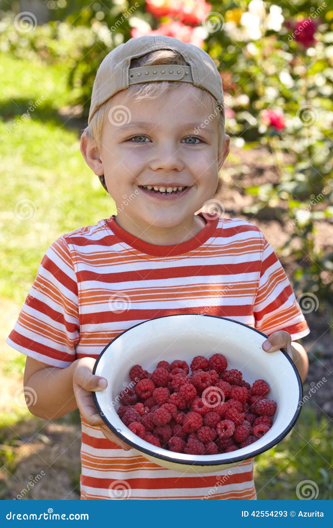 Little Boy with Bowl of Raspberry Stock Image - Image of little ...