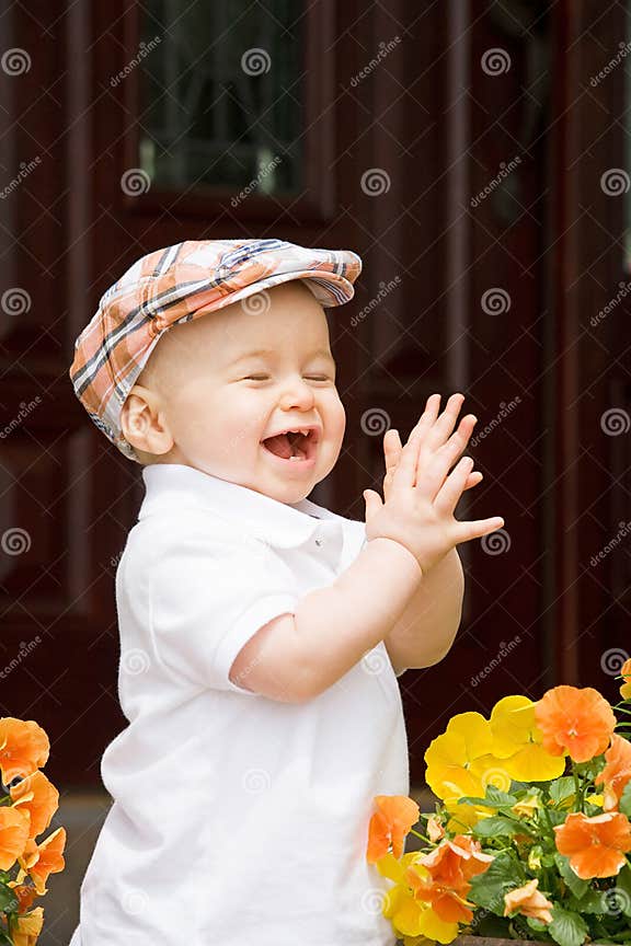 Little Boy Clapping stock image. Image of caucasian, daisy - 11367421