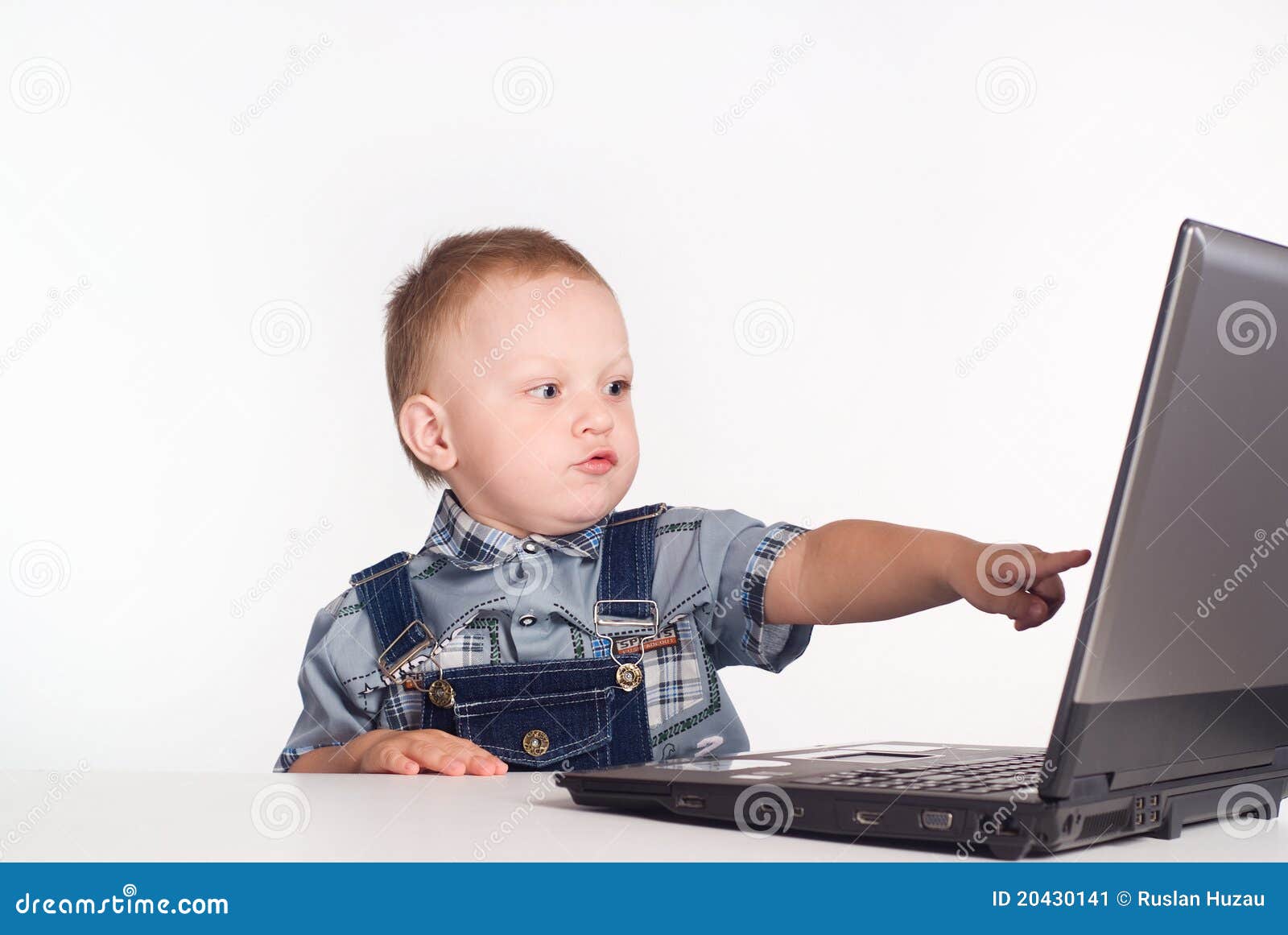 Little boy and computer stock image. Image of portrait - 20430141