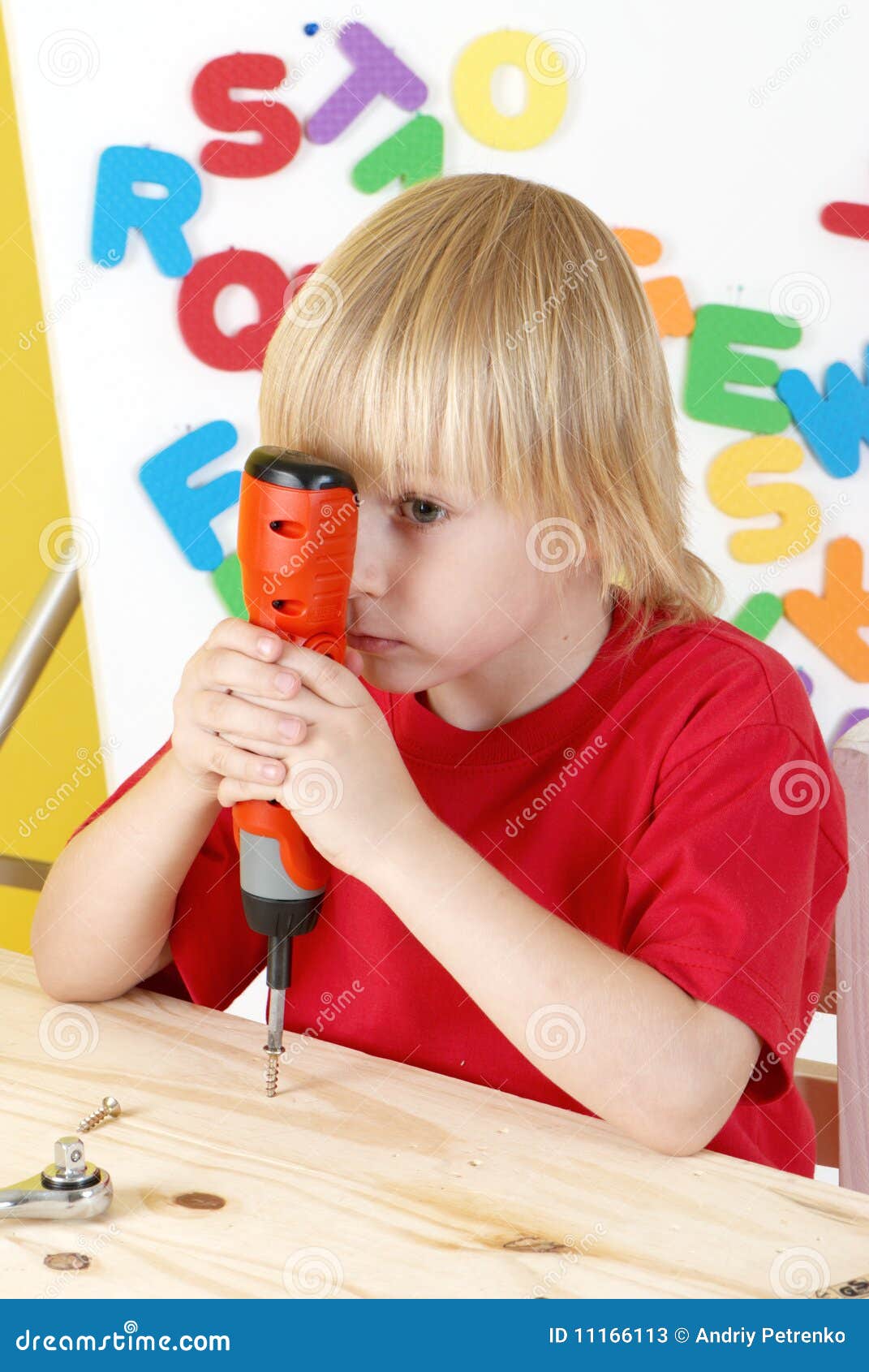 Little Boy on Creative Lesson Stock Image - Image of indoors, tool ...