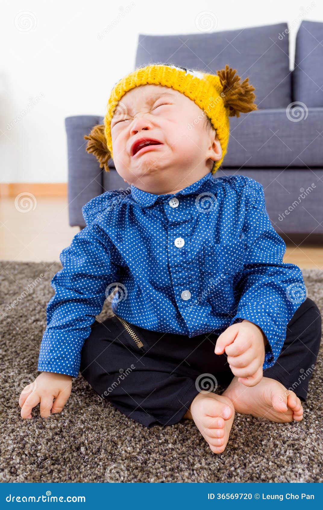 Little boy crying stock photo. Image of baby, couch, purse - 36569720