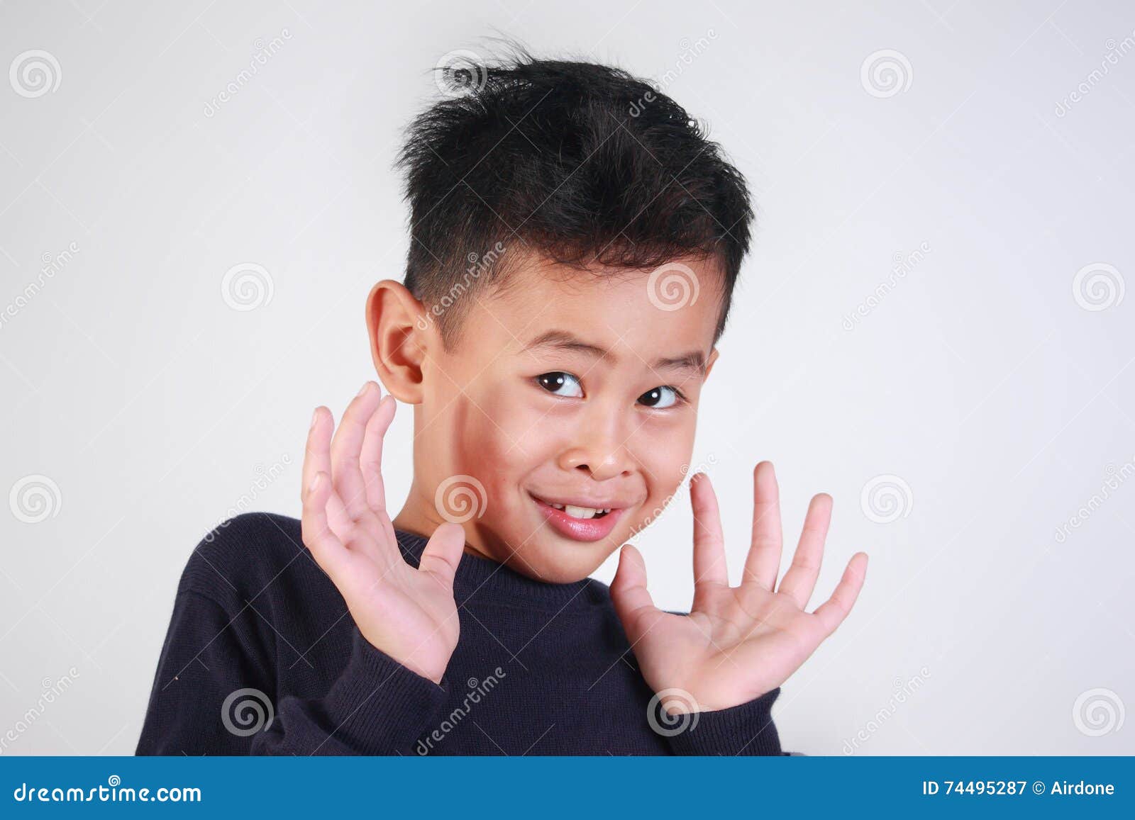 Little Boy, Das Entsetzt Wird Stockbild - Bild von überrascht, leute ...