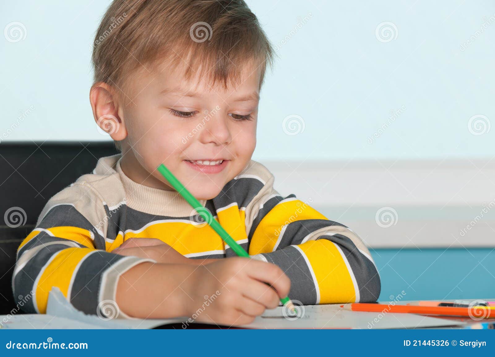 Little Boy Draws at the Desk Stock Photo - Image of childhood, homework ...