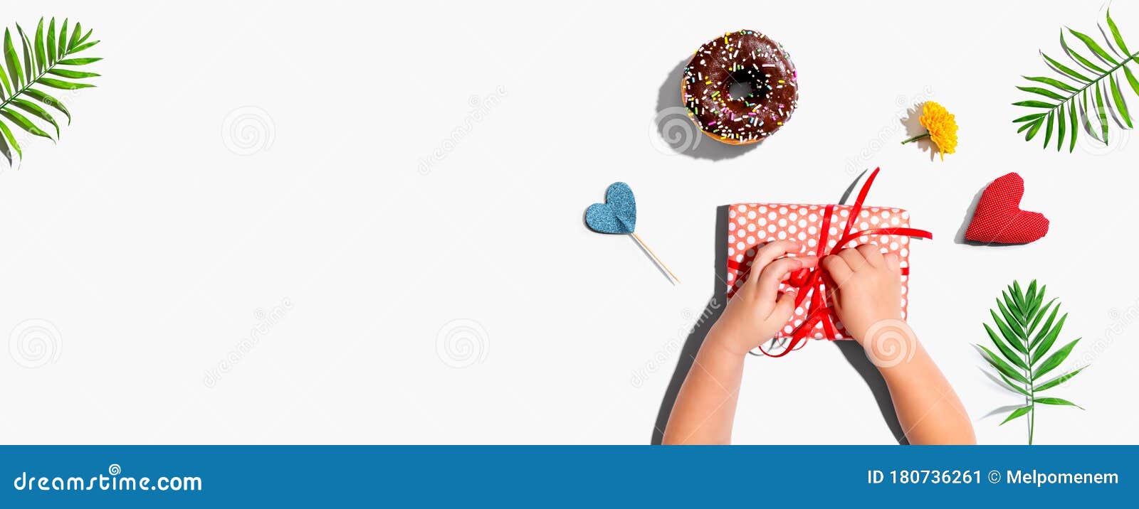 Little Boy Making a Gift Box Stock Image - Image of green, kids: 180736261