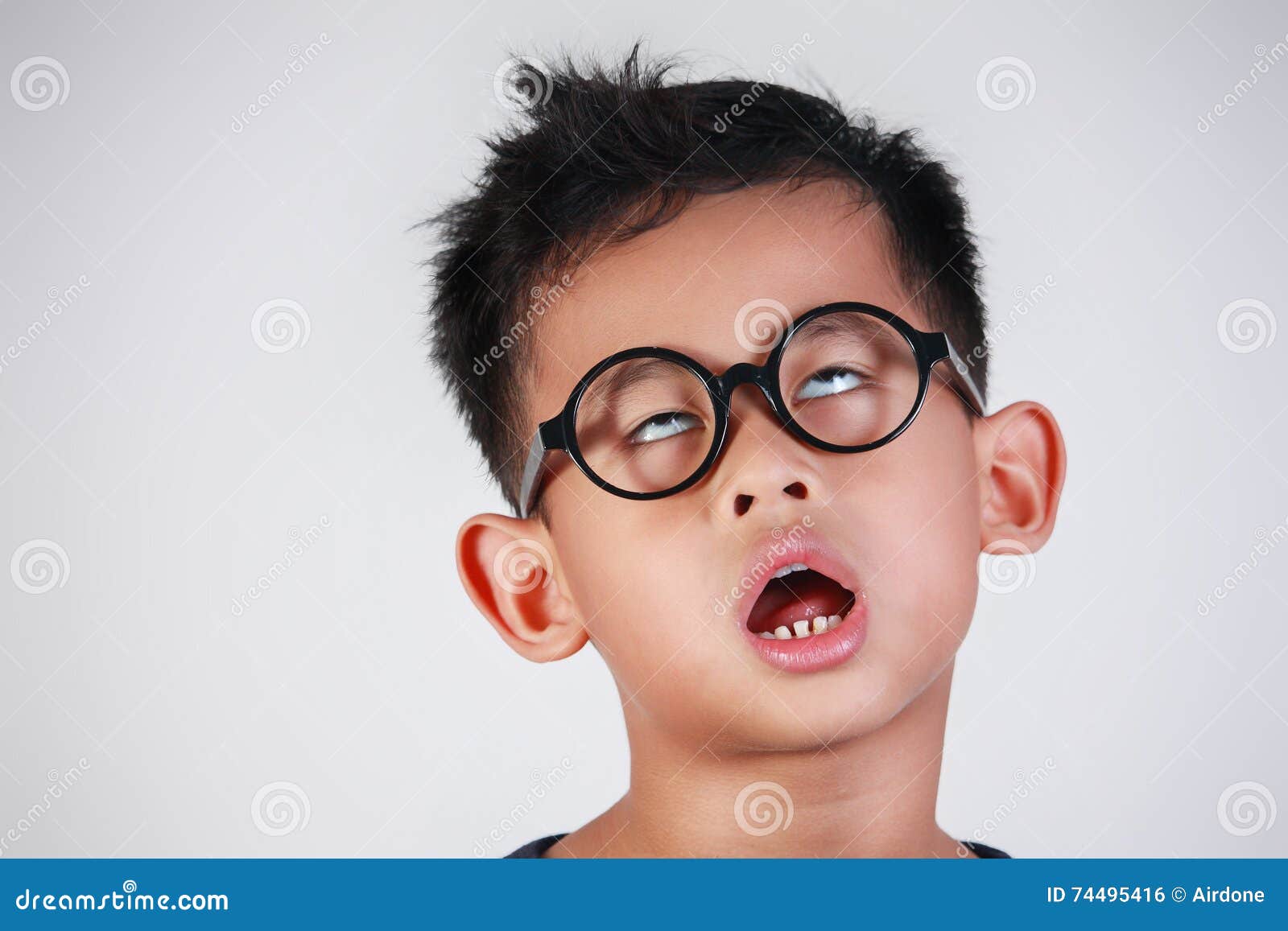 Little Boy Molto Annoiato Ed Infelice Fotografia Stock - Immagine di ...