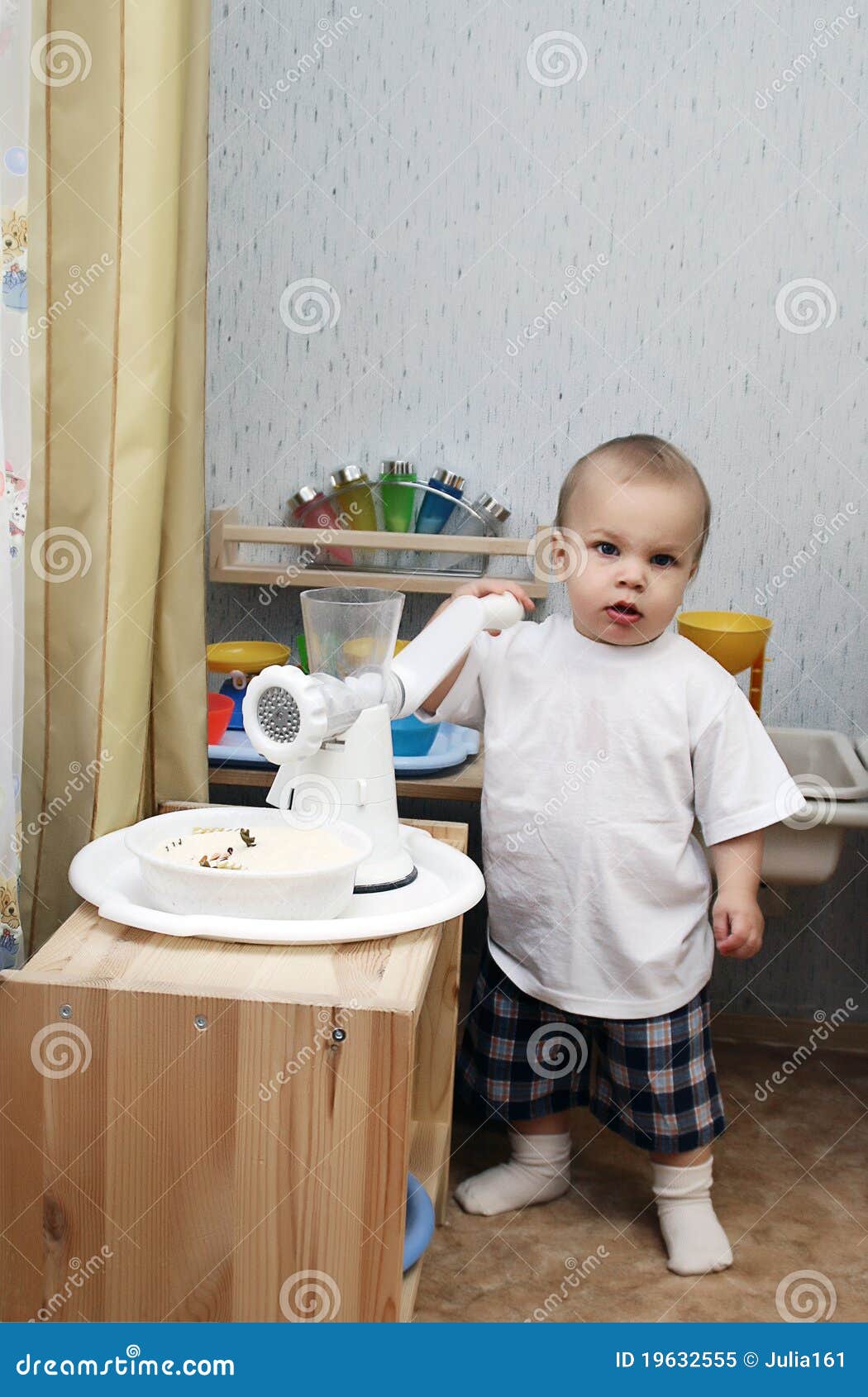 Little boy playing kitchen stock image. Image of cook - 19632555