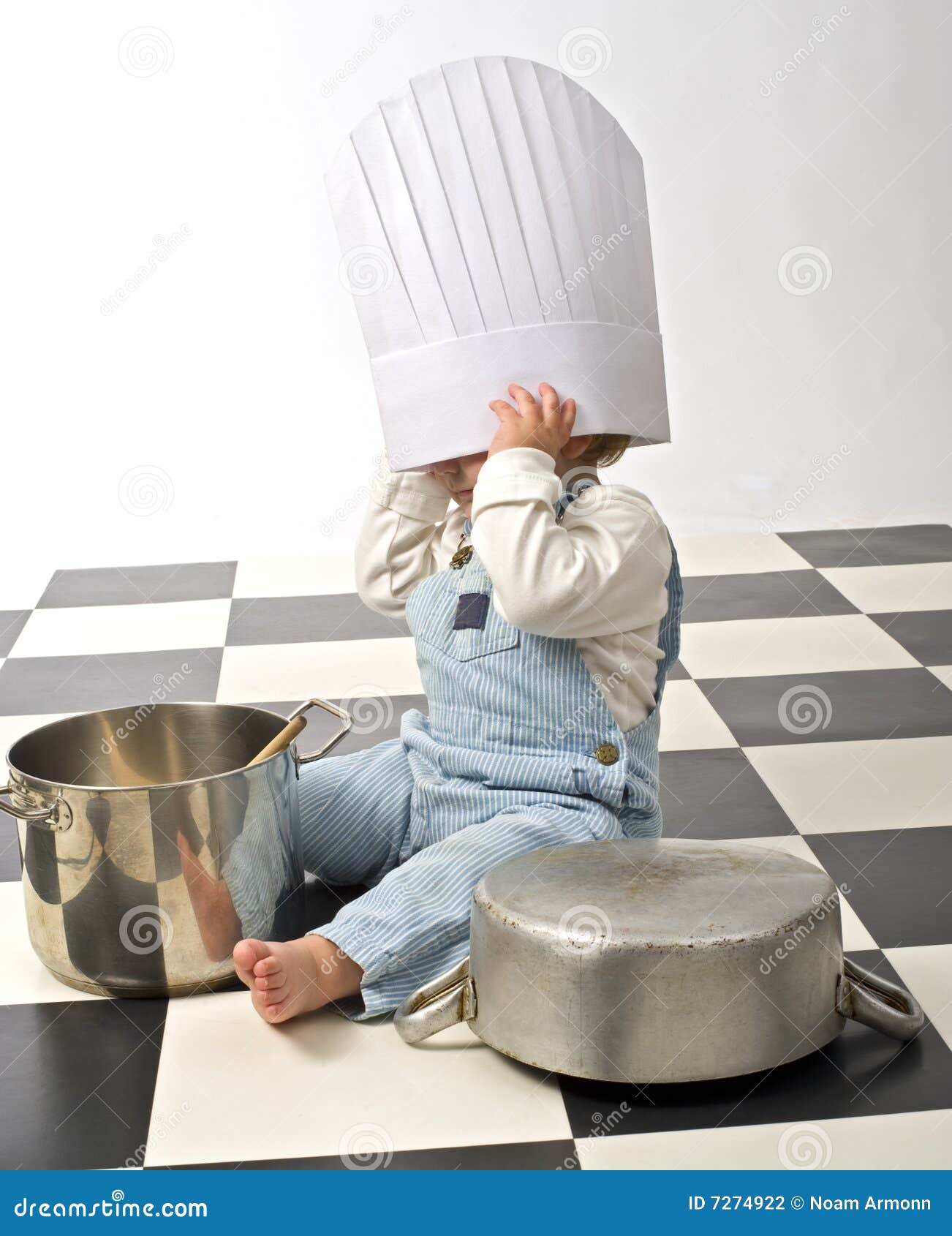 Little Boy Playing with Pots Stock Photo - Image of little, play: 7274922