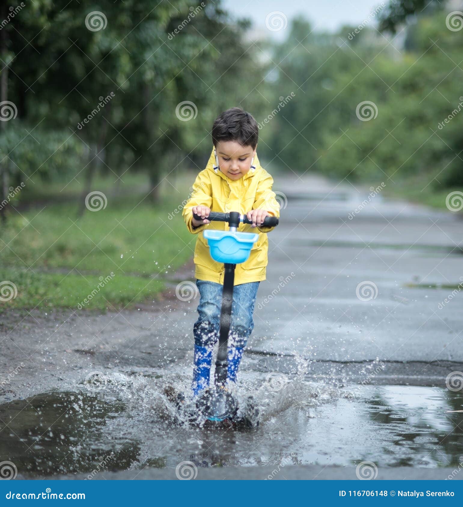Little Boy Playing in Puddle Stock Photo - Image of nature, little ...