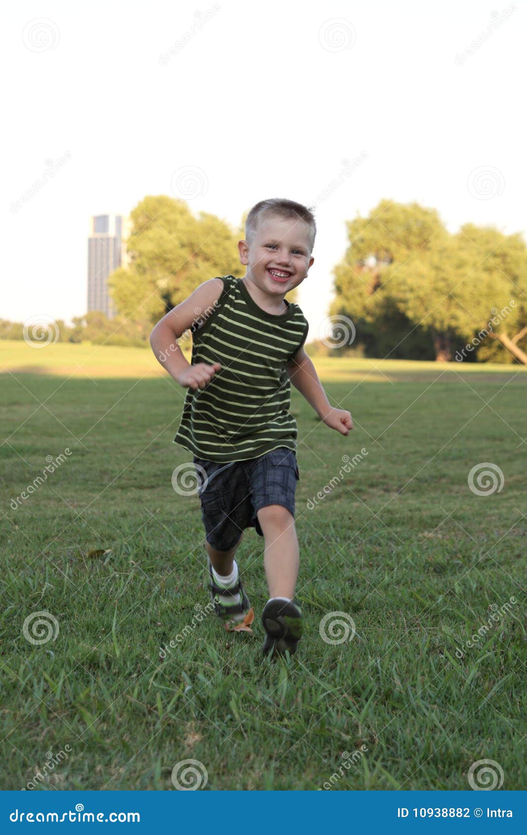 Little boy running stock photo. Image of tree, game, people - 10938882