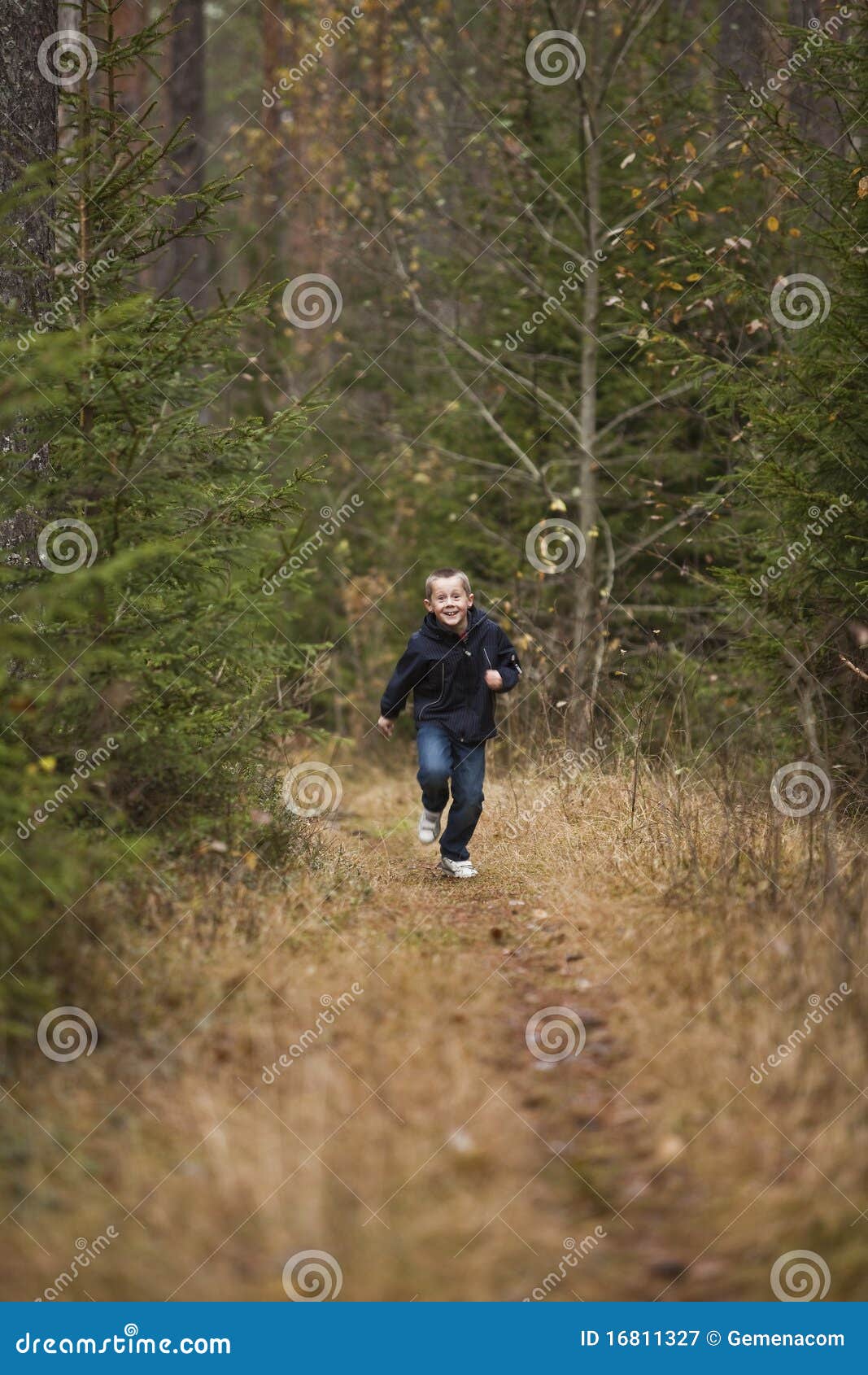 Little Boy Running stock image. Image of blurred, leisure - 16811327