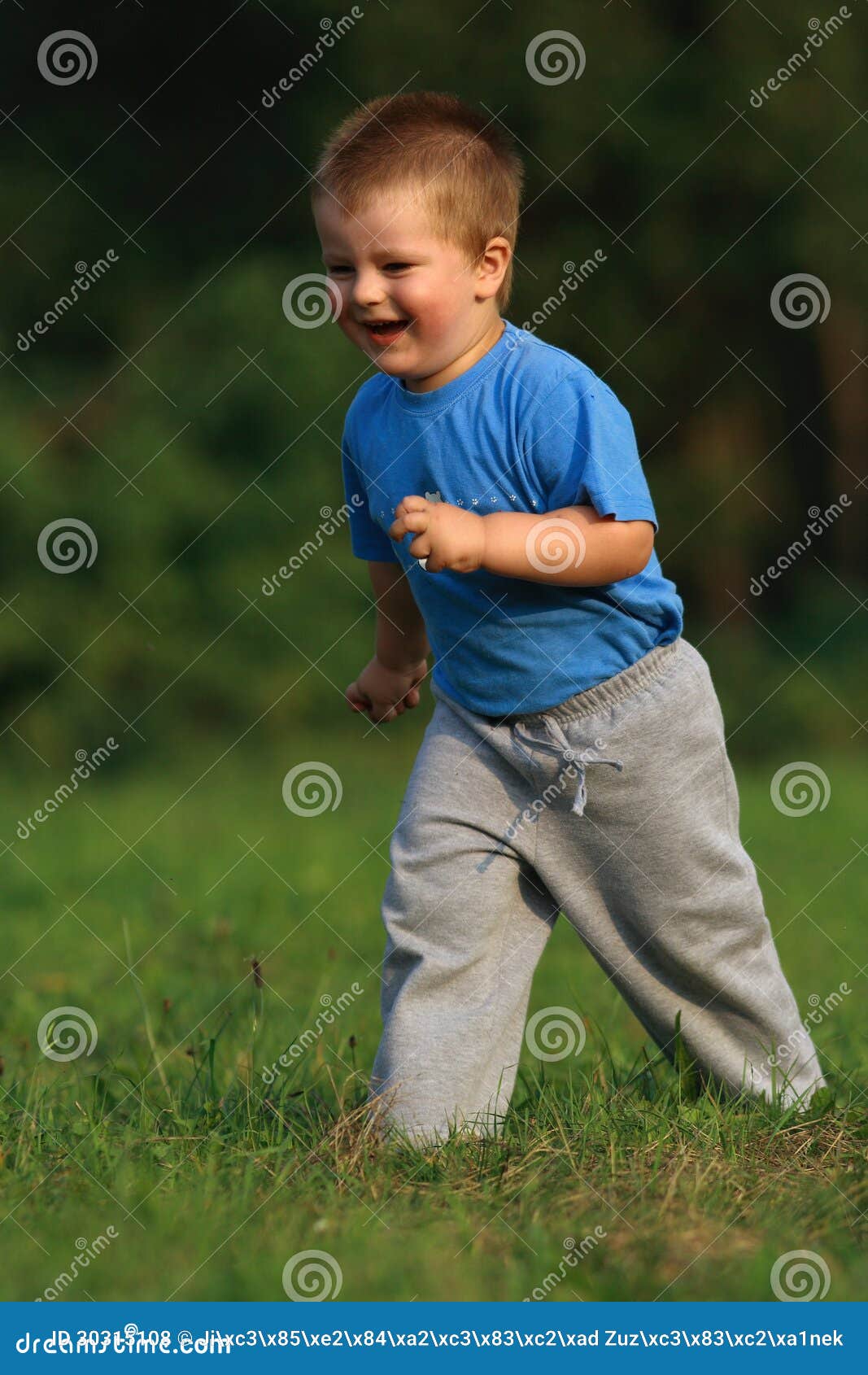 Little Boy Running Royalty Free Stock Photos - Image: 30315108