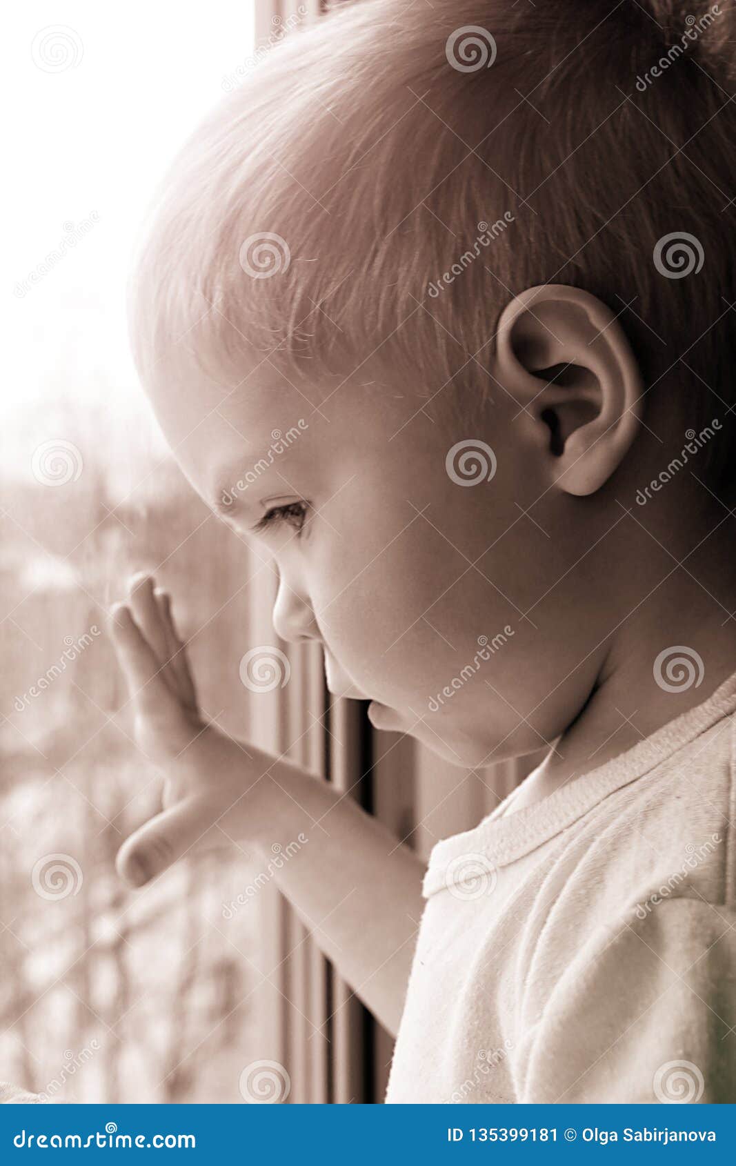 Little Boy Sad by the Window Stock Image - Image of abuse, abandoned ...