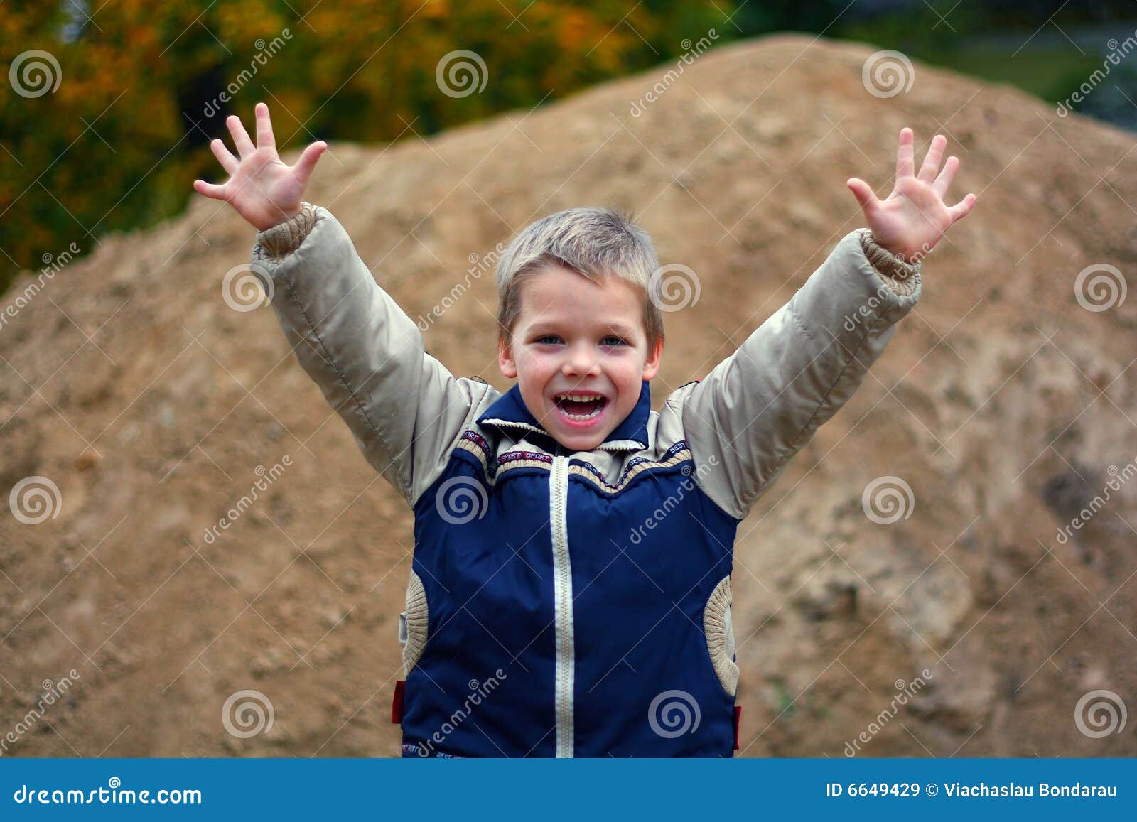 Little boy screaming stock image. Image of peaceful, face - 6649429