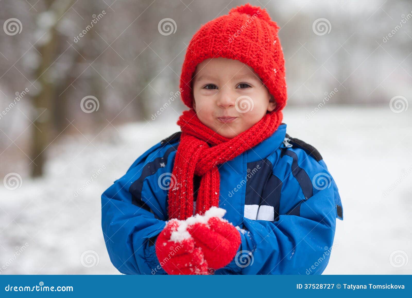 Little boy in the snow stock image. Image of emotions - 37528727