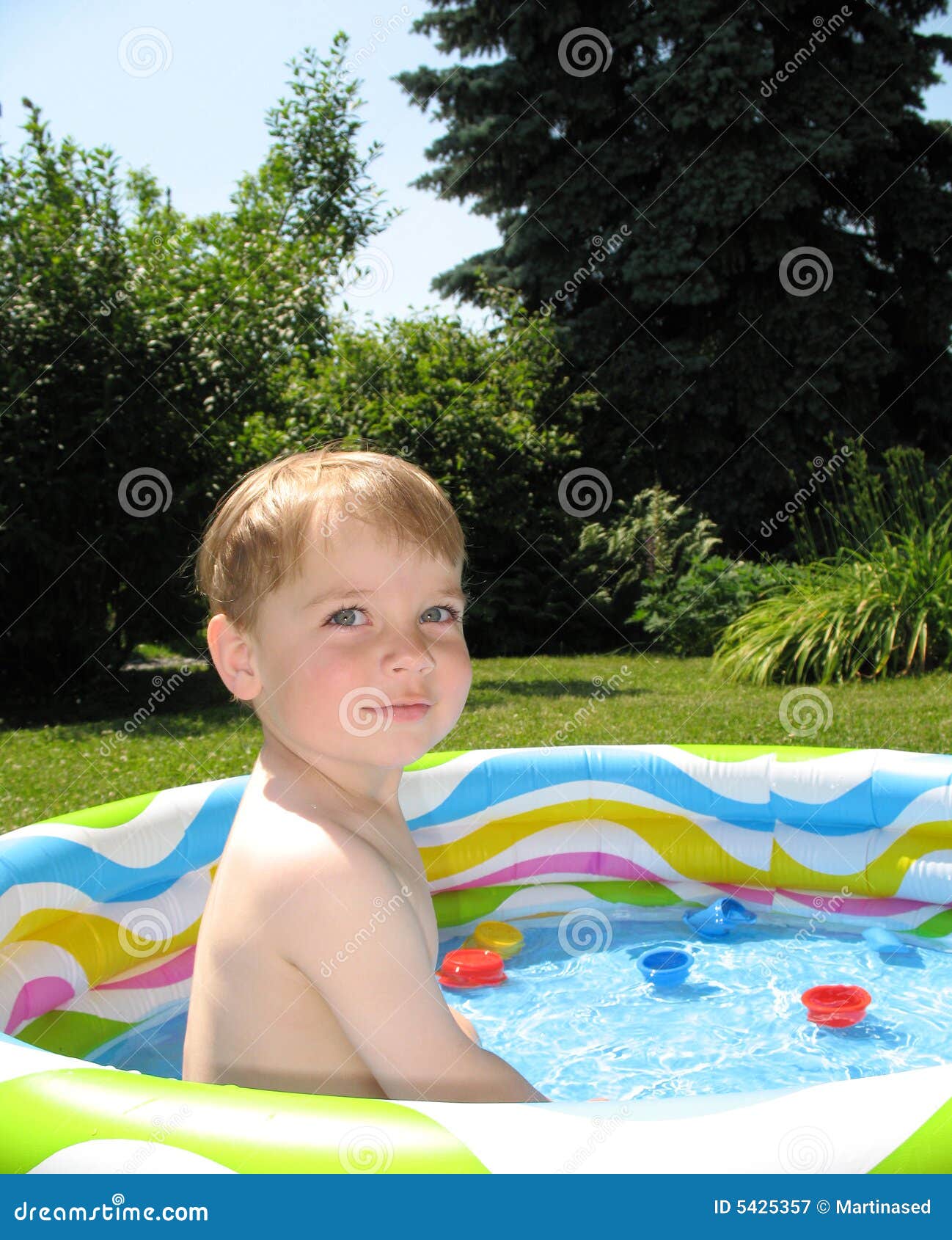 Little Boy in Swimming Pool Stock Image - Image of water, happiness ...