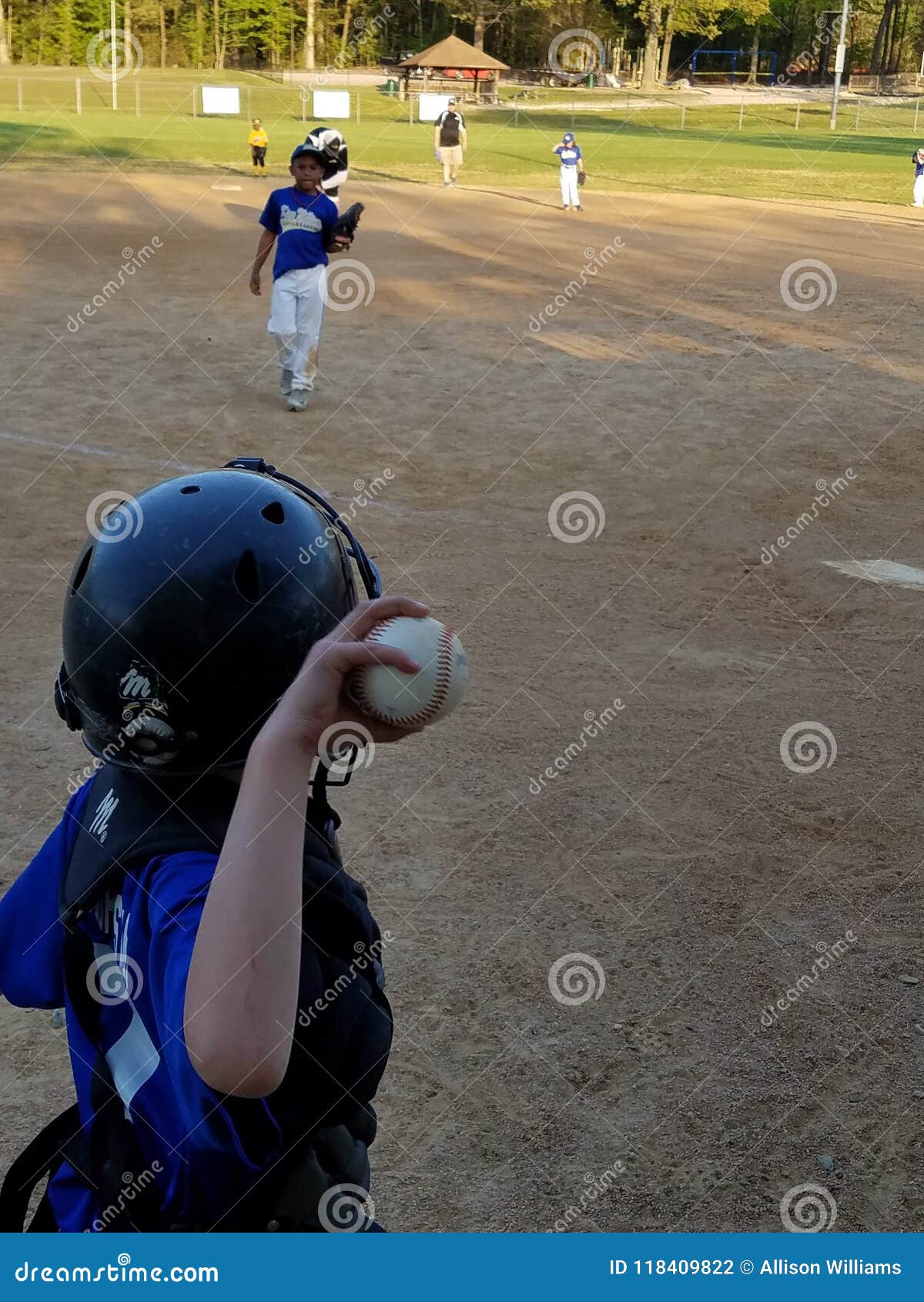 Little Boy Throwing a Baseball Editorial Photography - Image of game ...