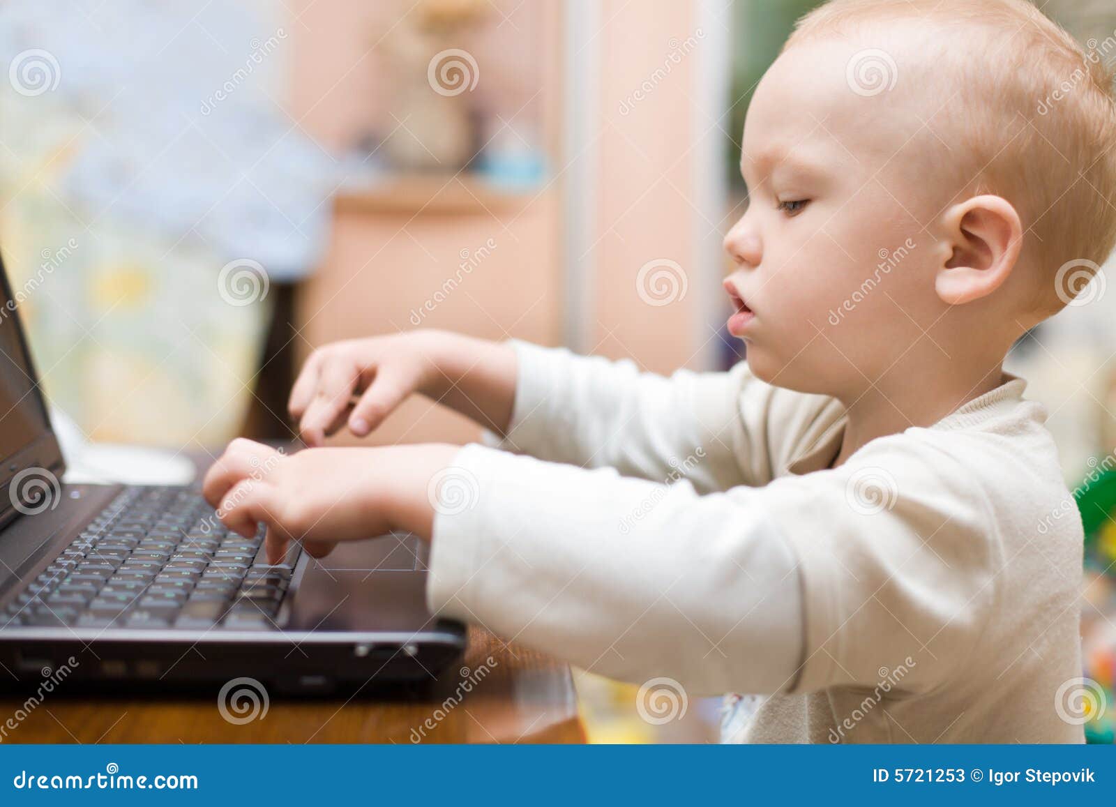 Little Boy Typing Text on Laptop at Home Stock Image - Image of face ...