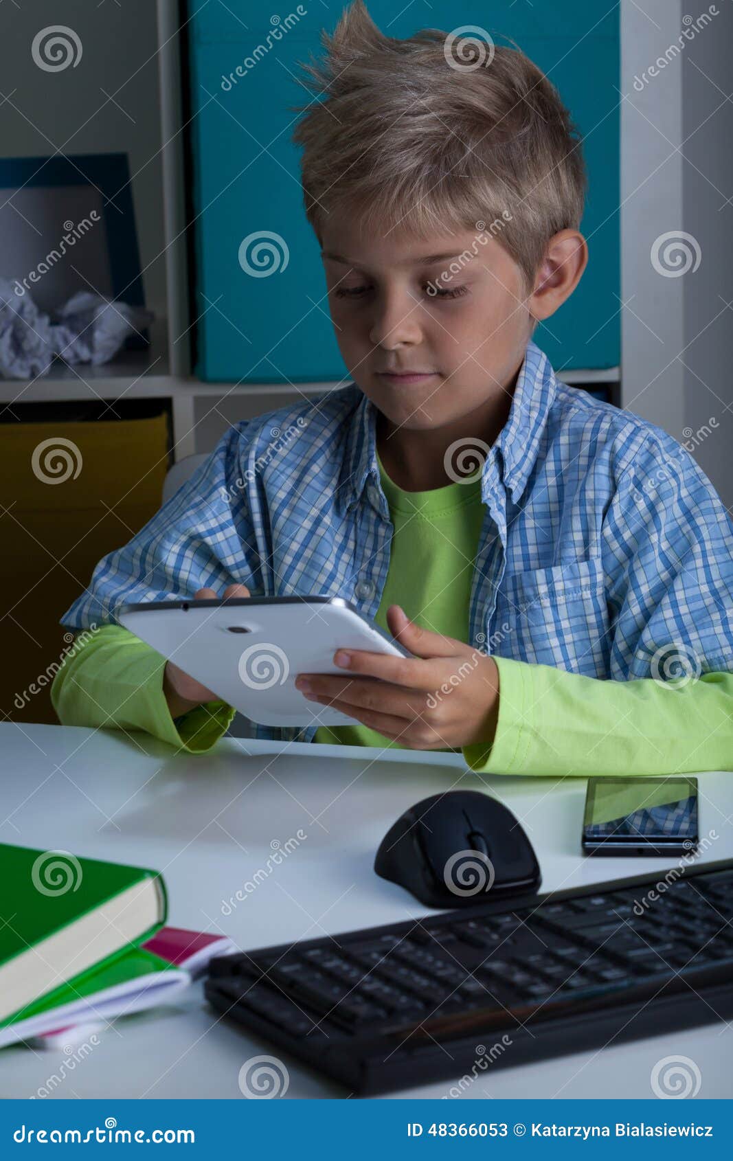Little boy using tablet stock image. Image of school - 48366053