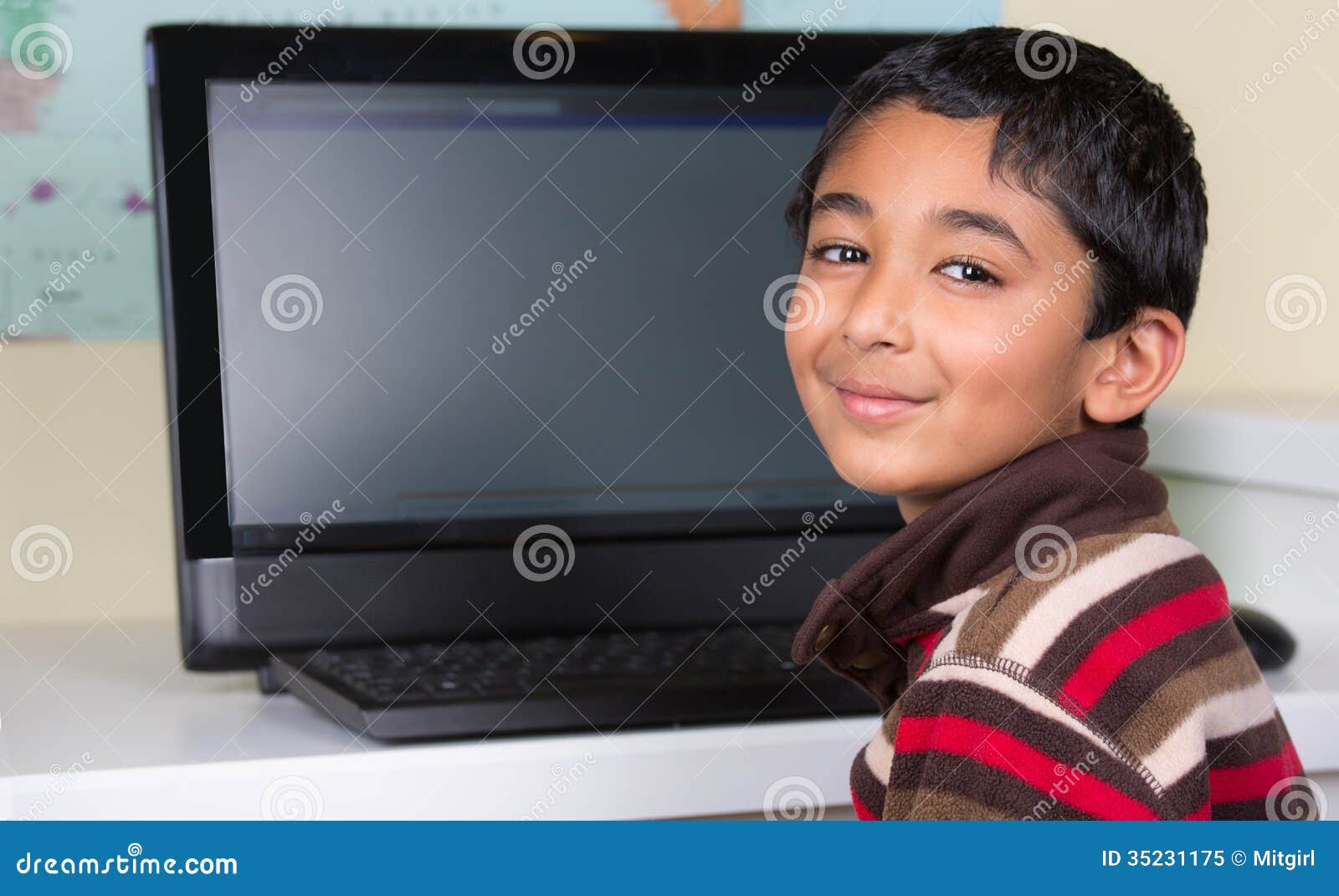 Little Boy Working on a Computer Stock Image - Image of india, screen ...