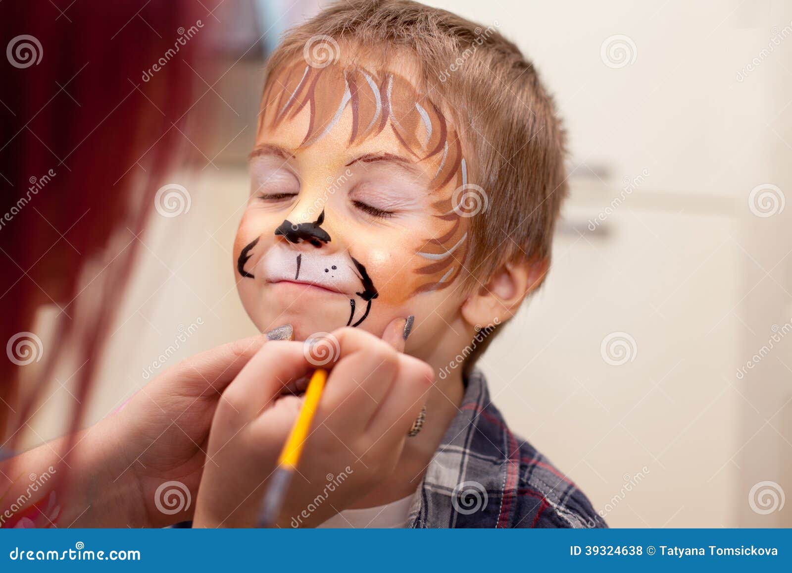 Little Boyw with Painted Face Stock Photo - Image of animal, lion: 39324638