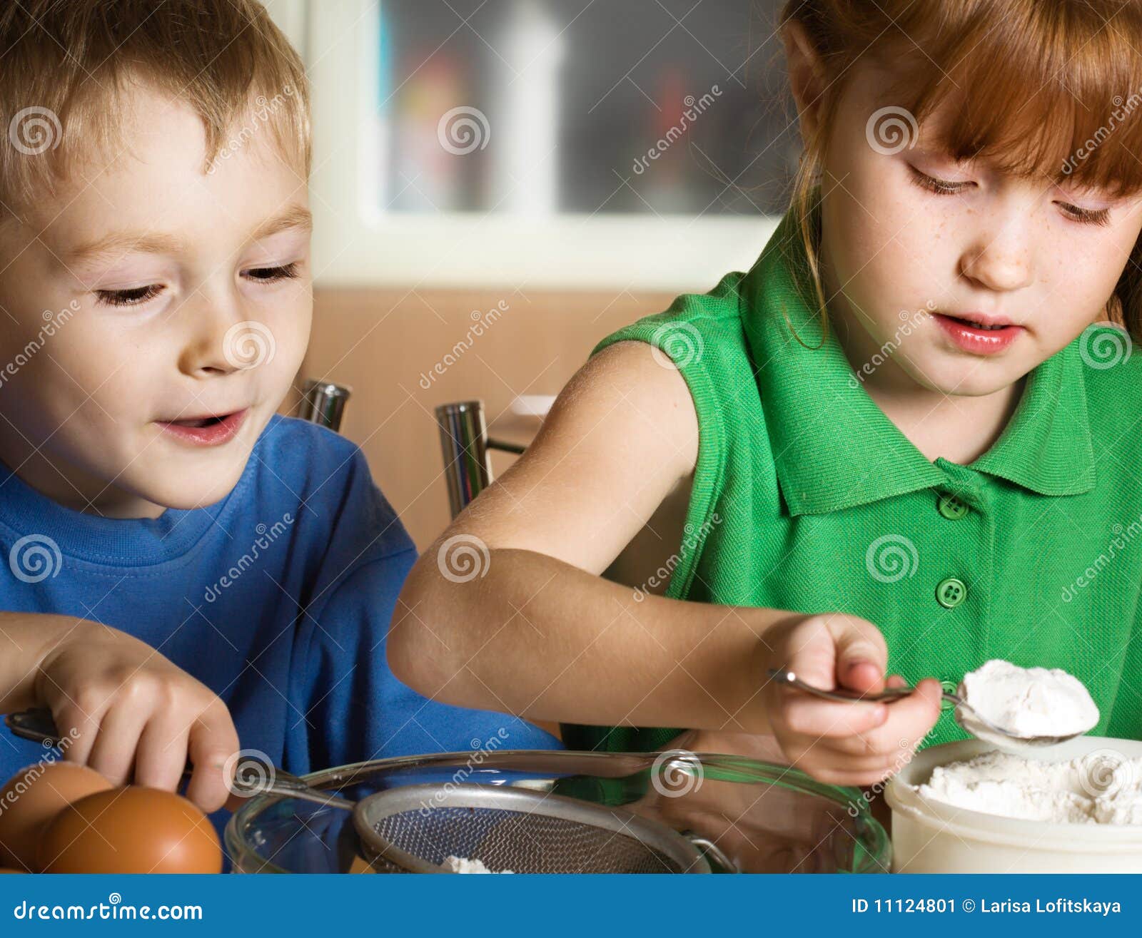 Little cooks stock image. Image of cooking, child, indoors - 11124801