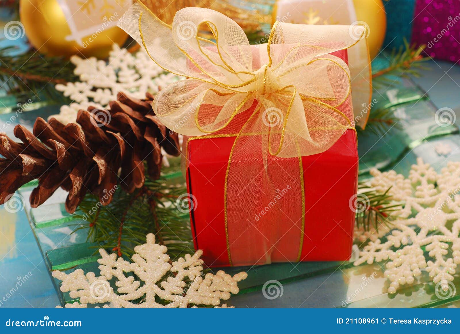 Little gift for christmas stock image. Image of small - 21108961