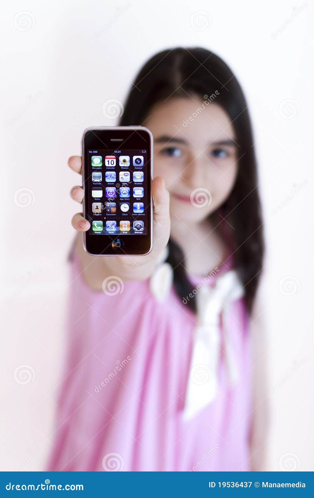 Little Girl with Apple IPhone 3s Editorial Photography - Image of ...