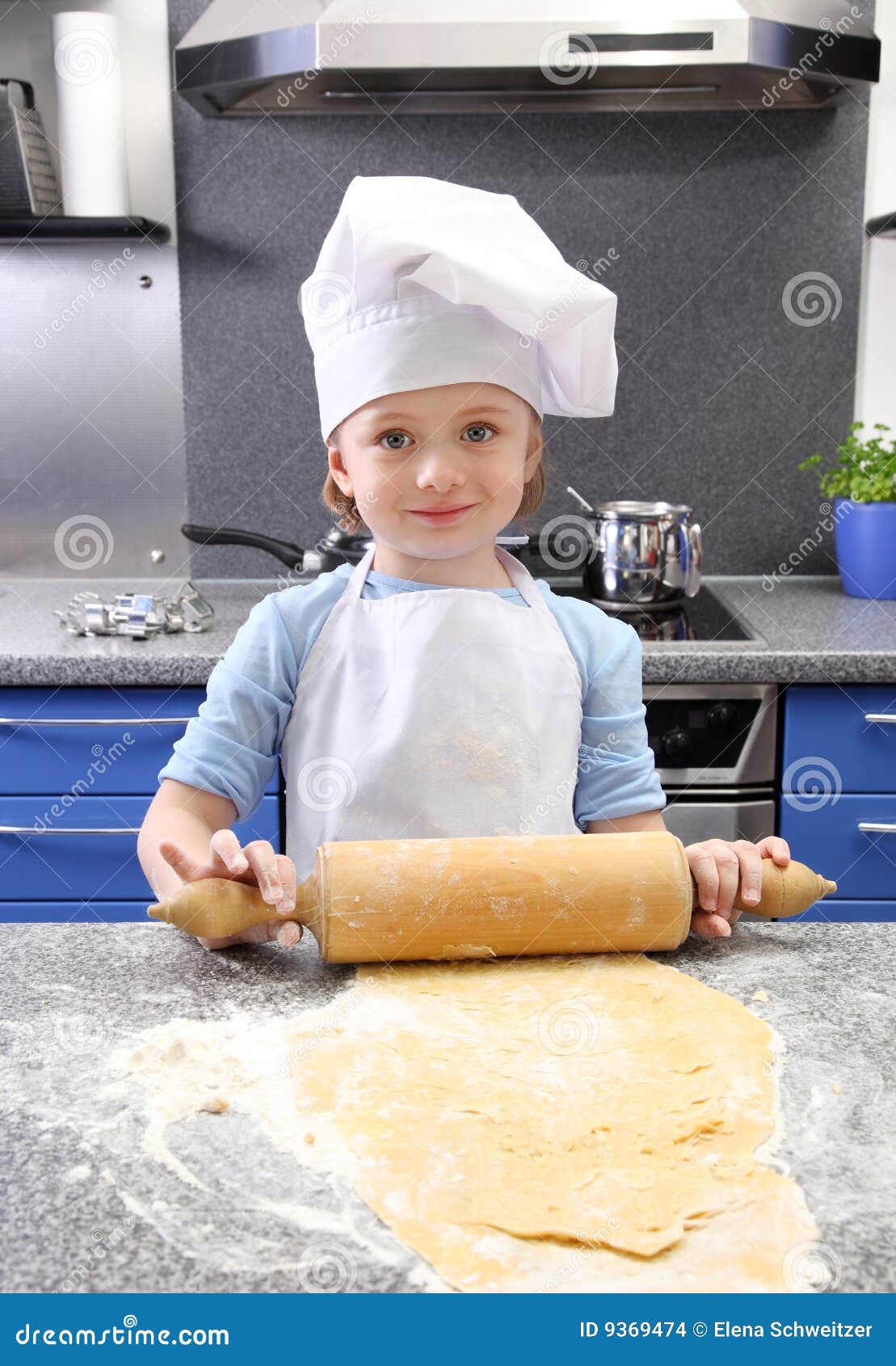 Little girl baking cakes stock photo. Image of caucasian - 9369474