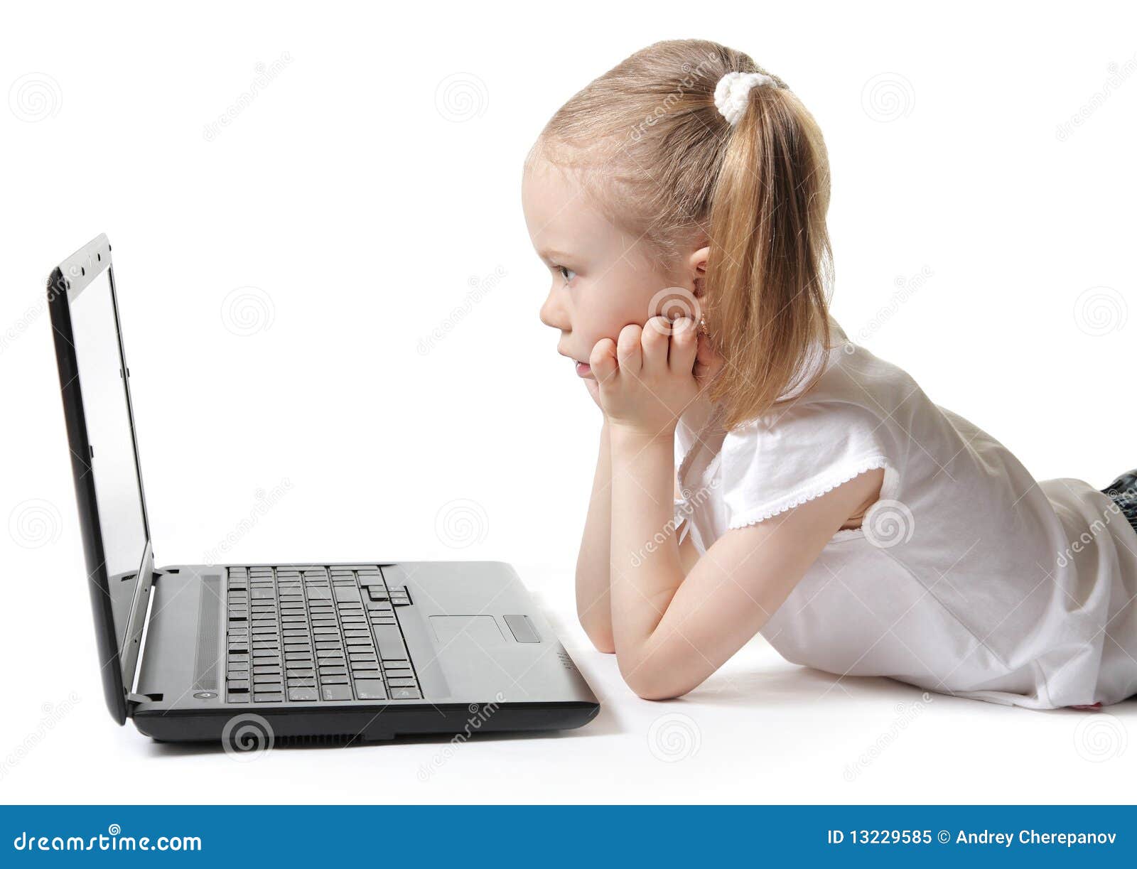Little Girl with a Computer Stock Image - Image of surprise, learning ...