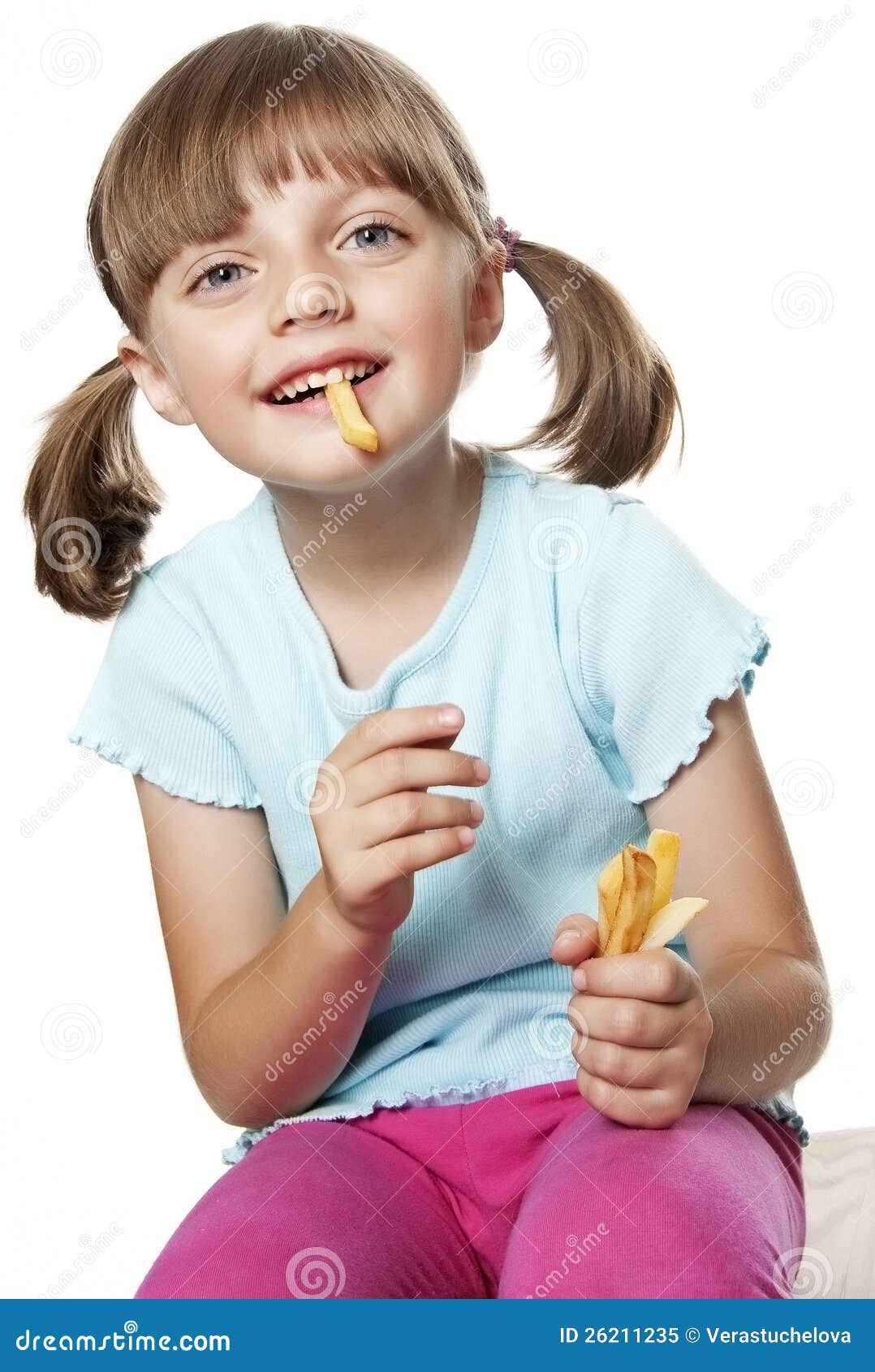 Little Girl Eating A Potato Chips Royalty Free Stock Photo - Image ...