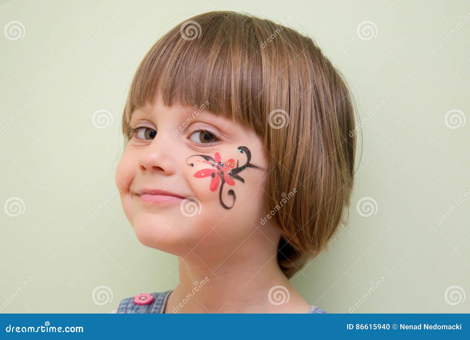 Little Girl with Flower Face Paint Stock Photo - Image of flower ...