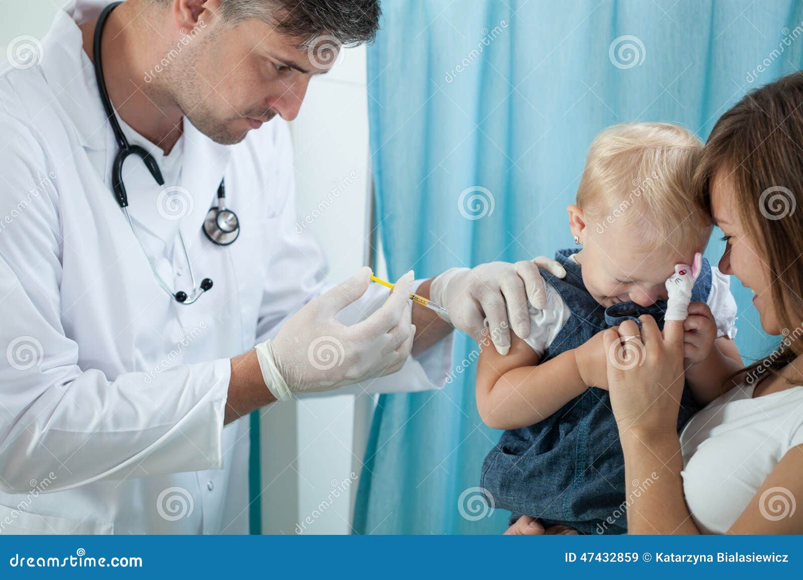 Little Girl Having Applied Injection Stock Image - Image of office ...
