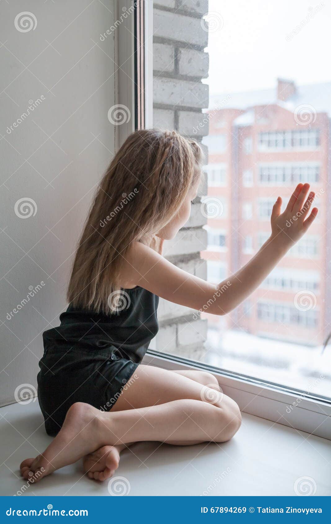 Little Girl Looking Out the Window Waiting Stock Image - Image of look ...