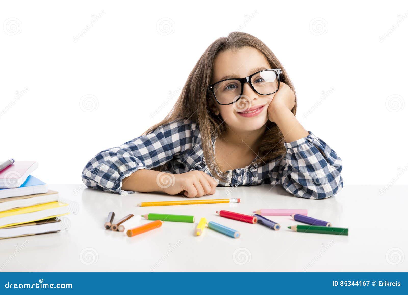 Little Girl Making Drawings Stock Image - Image of cute, girl: 85344167
