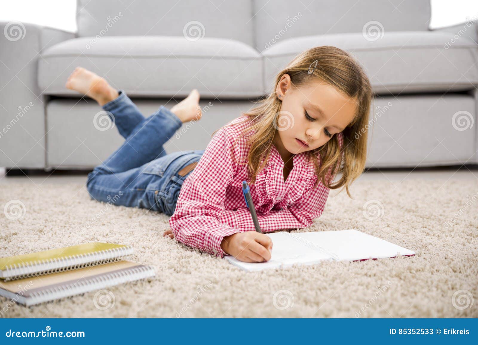 Little Girl Making Homework Stock Image - Image of painting, notebook ...