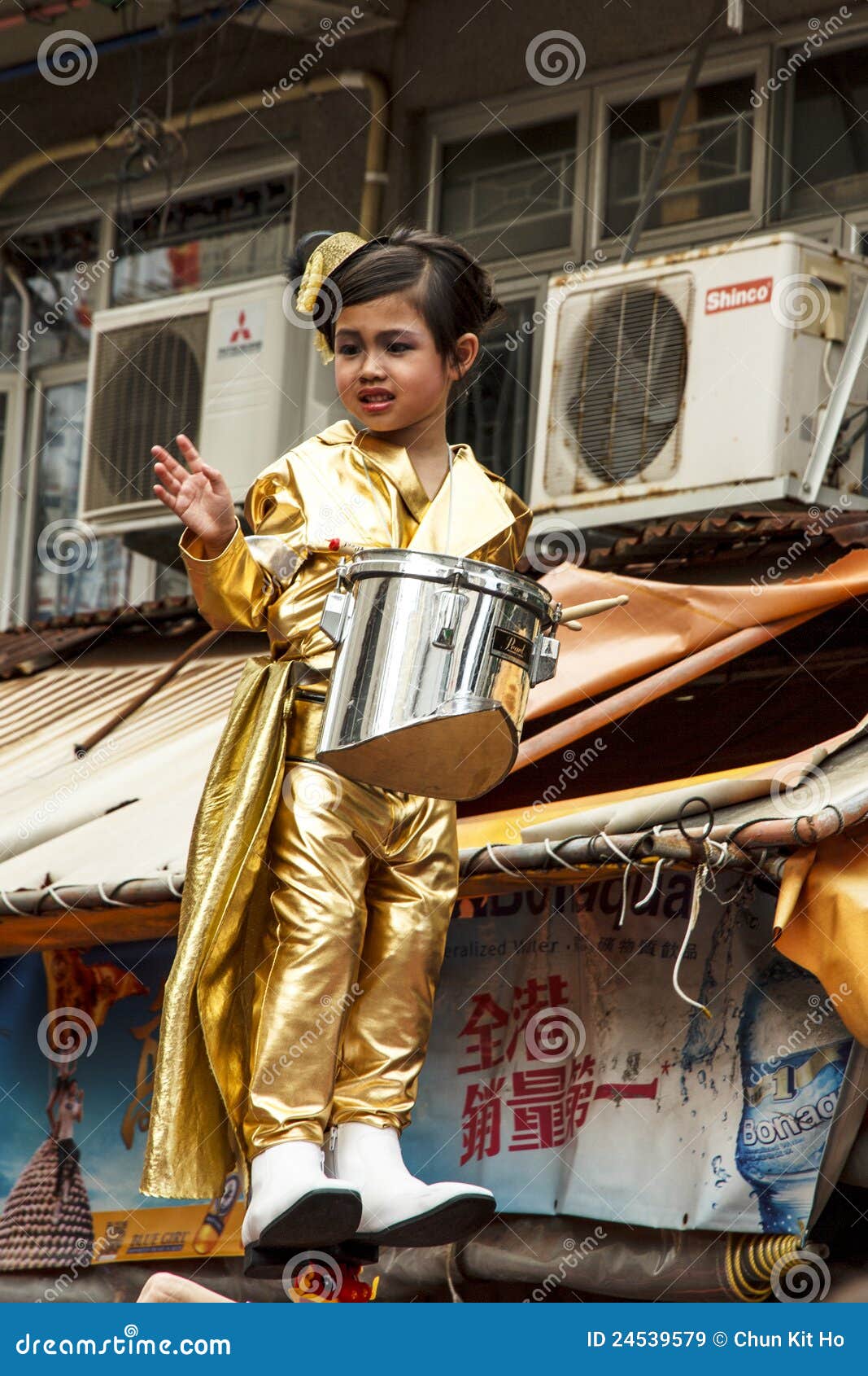 Little Girl of Parade-in-the-air Editorial Stock Image - Image of ...