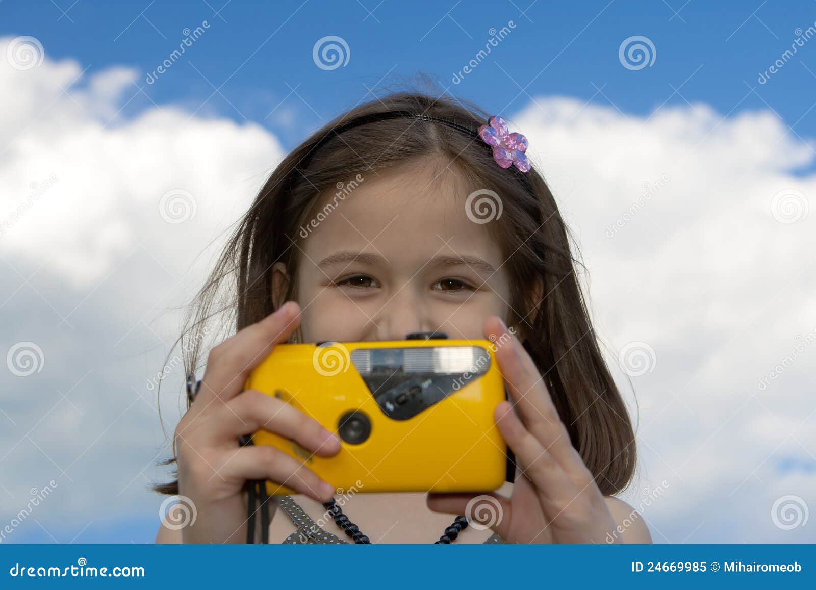 Little Girl with Photo Camera Stock Image - Image of face, girl: 24669985