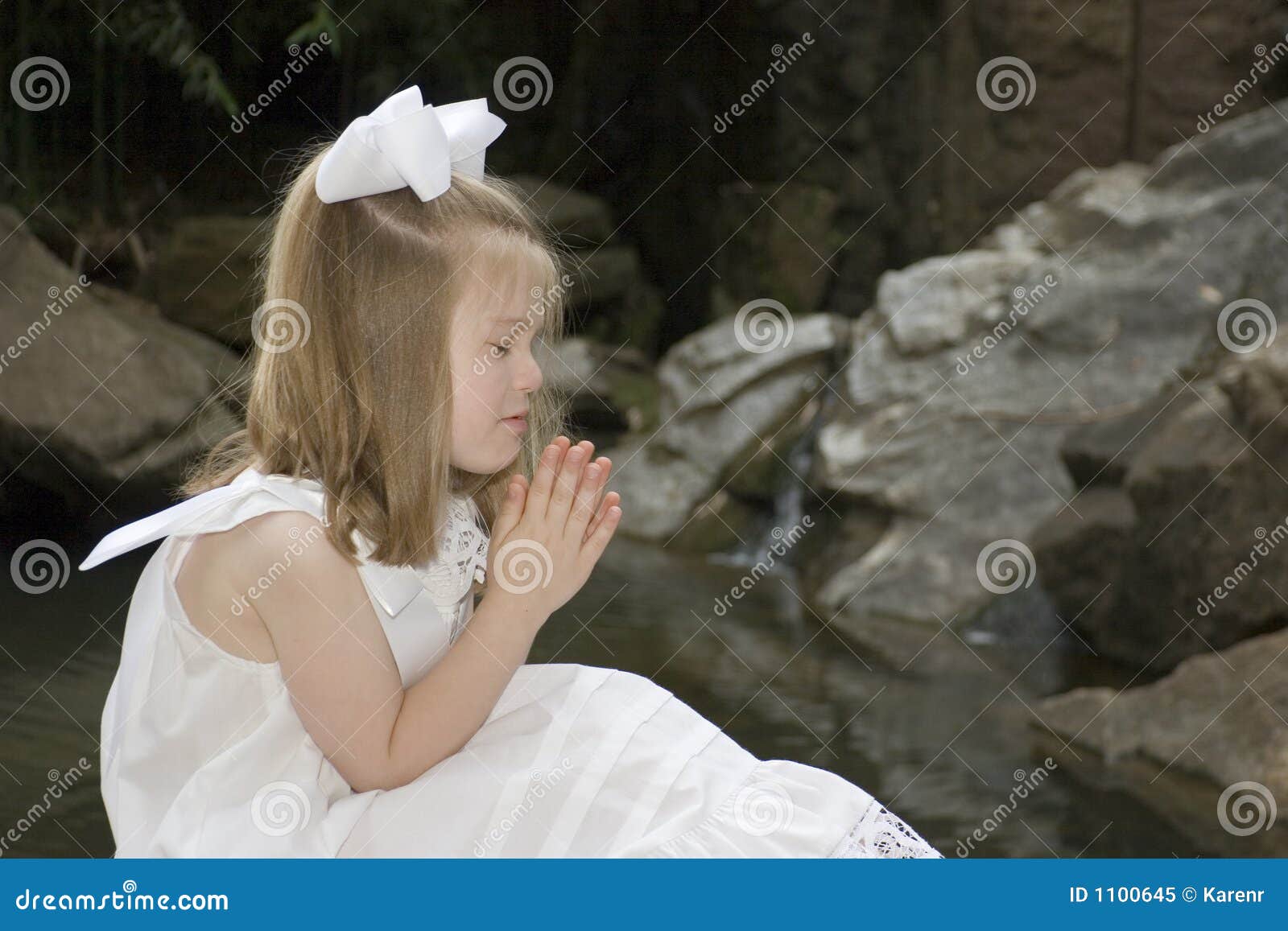 Little girl praying stock image. Image of pray, faithful - 1100645