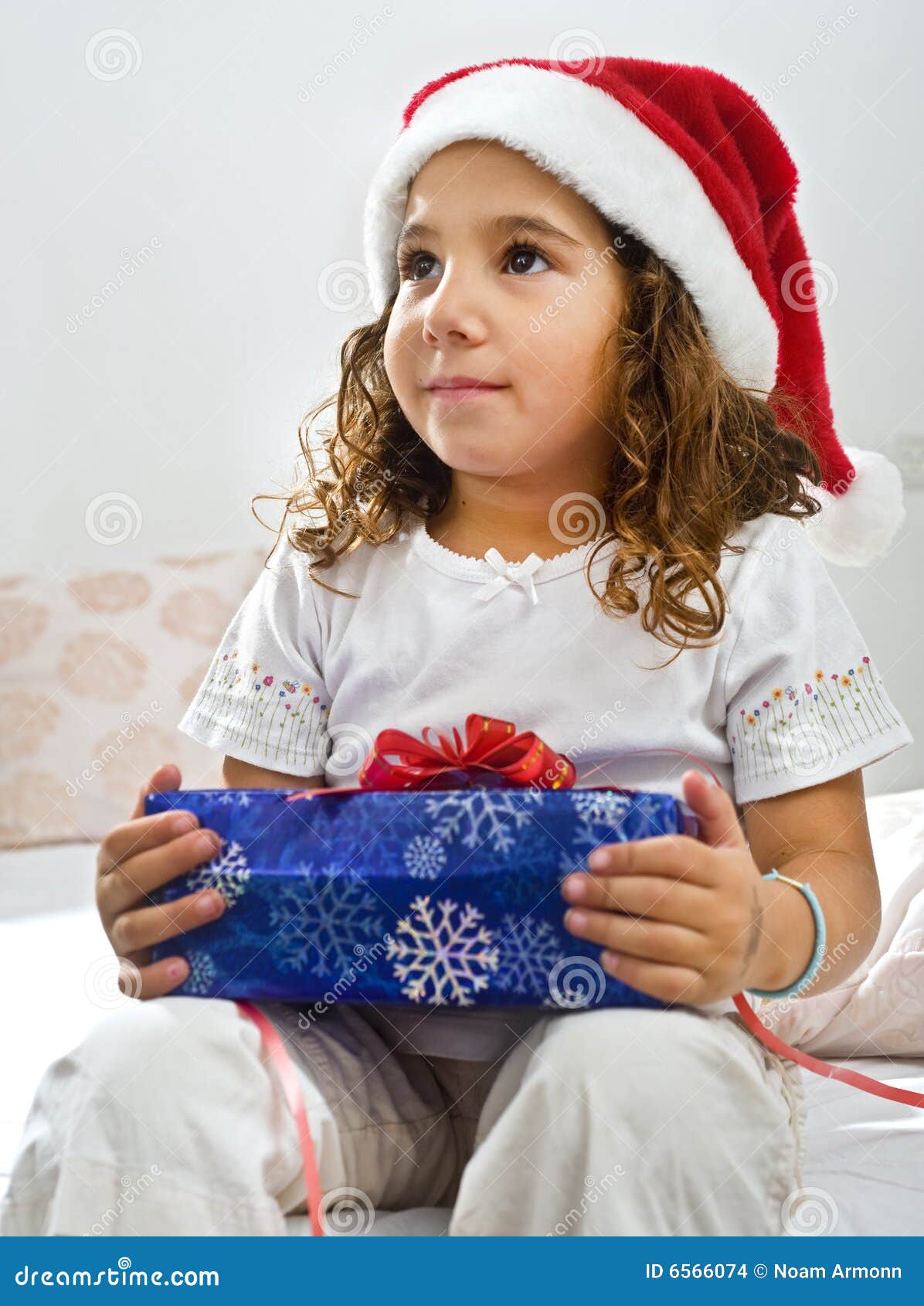 Little girl and present stock photo. Image of presents - 6566074