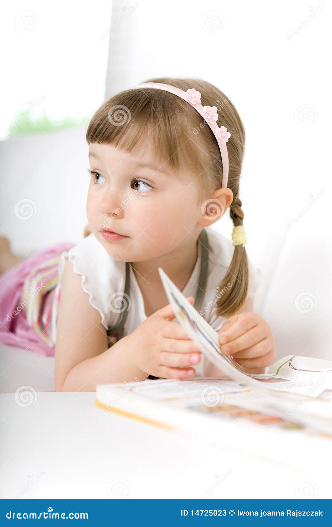 Little girl reading book stock image. Image of pretty - 14725023