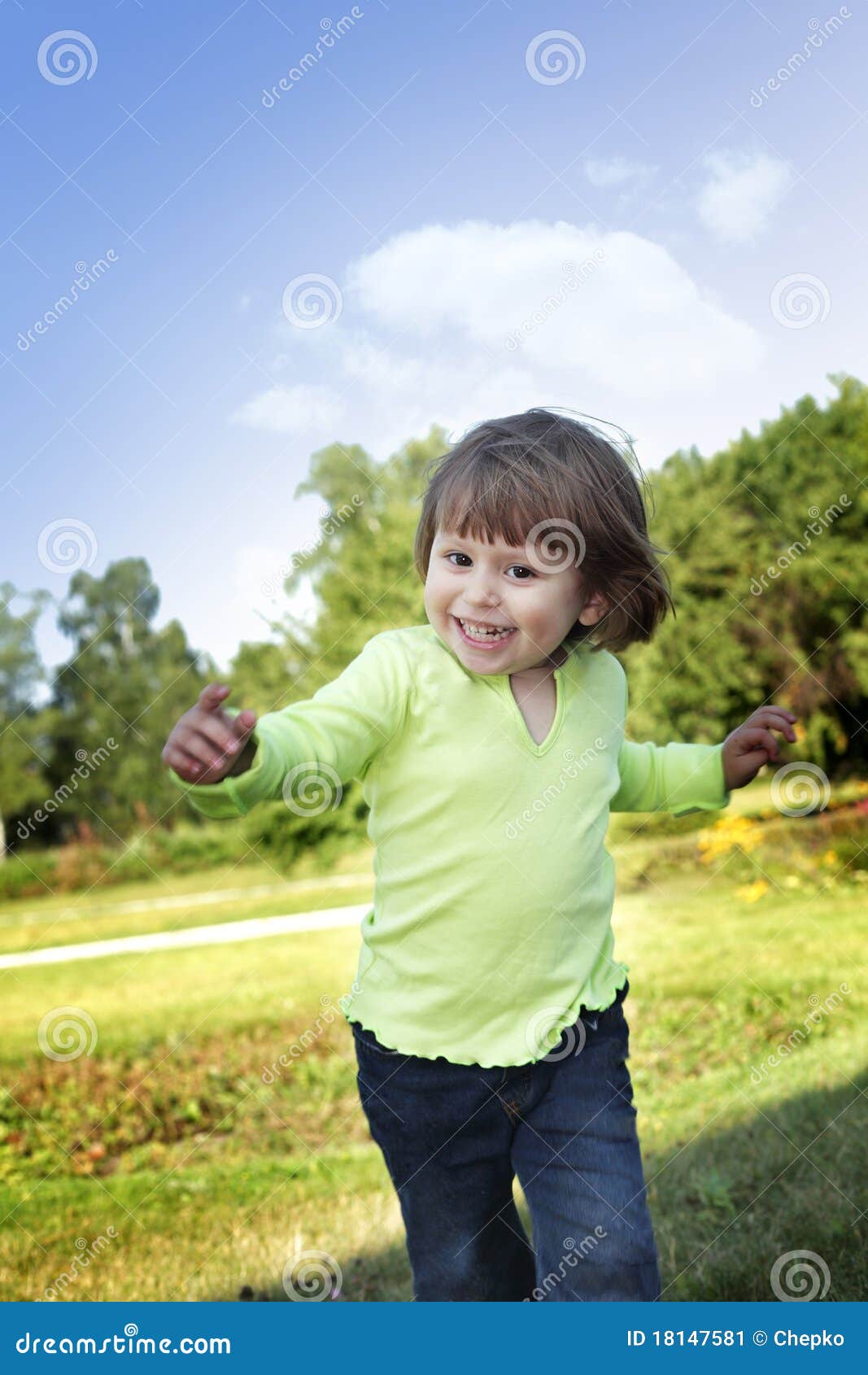 Little girl run in park stock image. Image of lifestyle - 18147581