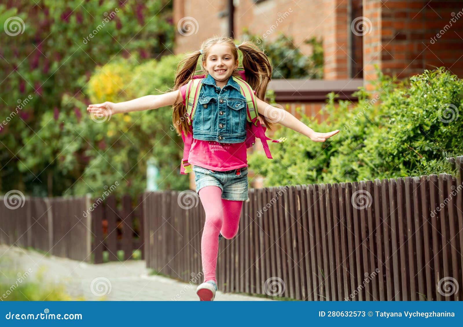 Little Girl Run from School Stock Image - Image of school, cheerful ...