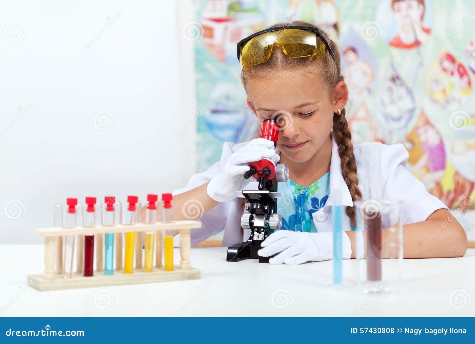 Little Girl in Science Class Using Microscope Stock Photo - Image of ...