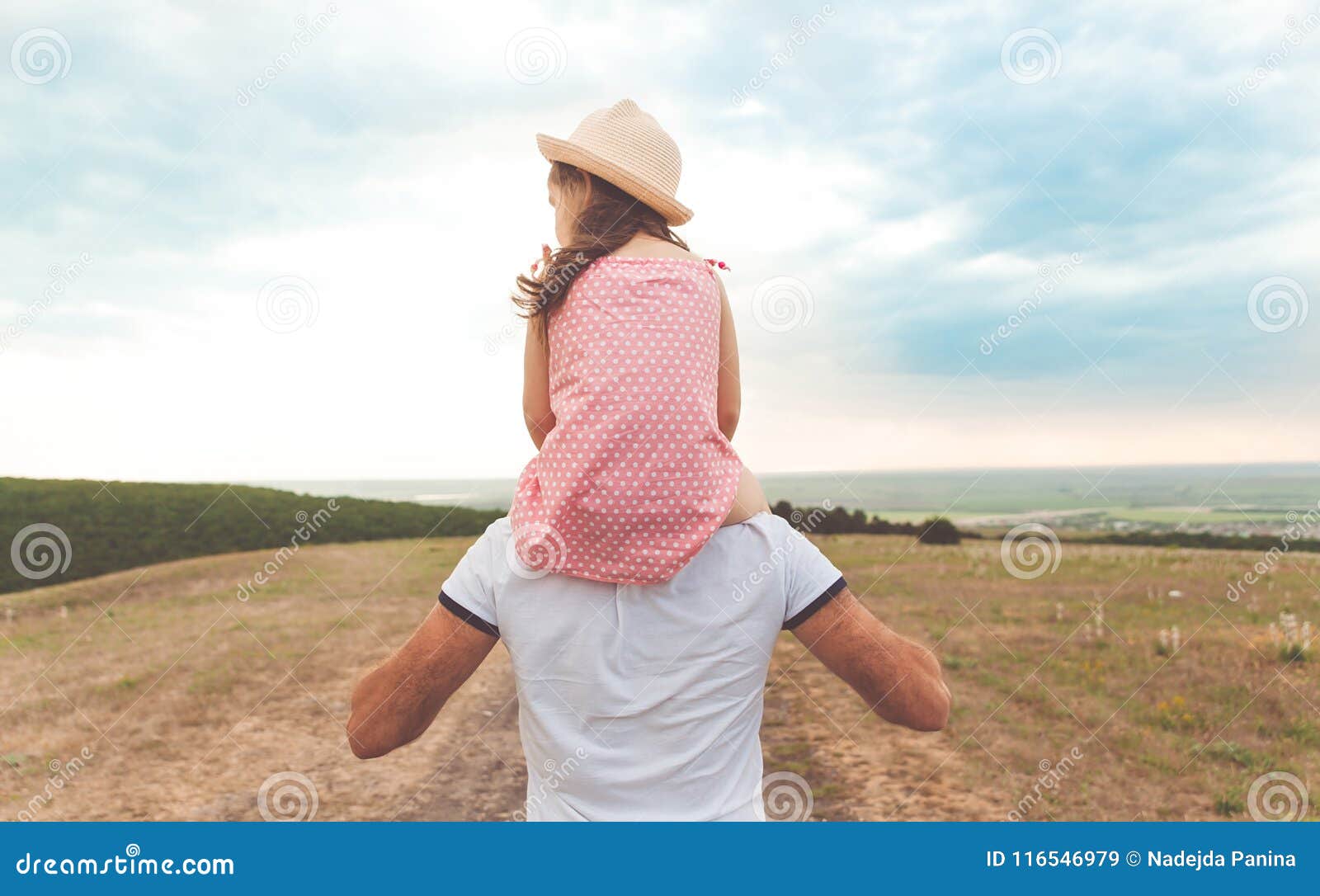 Little Girl Sitting on Father`s Shoulders Stock Image - Image of daddy ... Little Girl Sitting on Father`s Shoulders Stock Image - Image of daddy ...